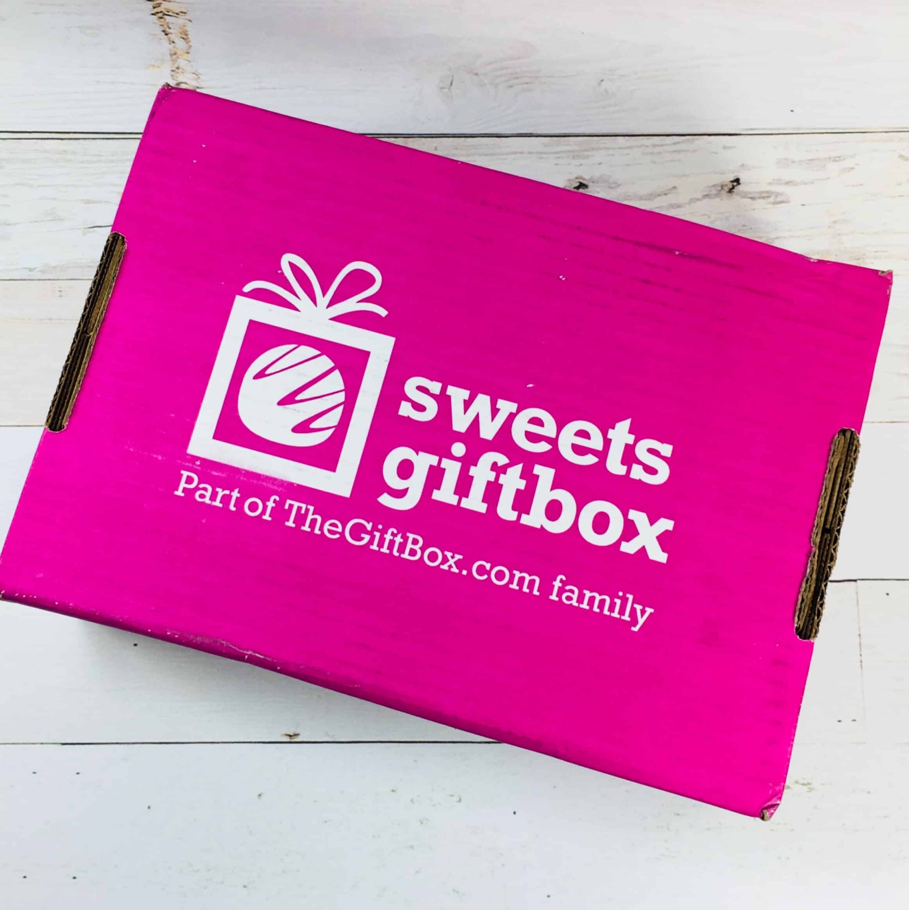 Sweets Gift Box February 2018 Subscription Box Review + Half Off First ...