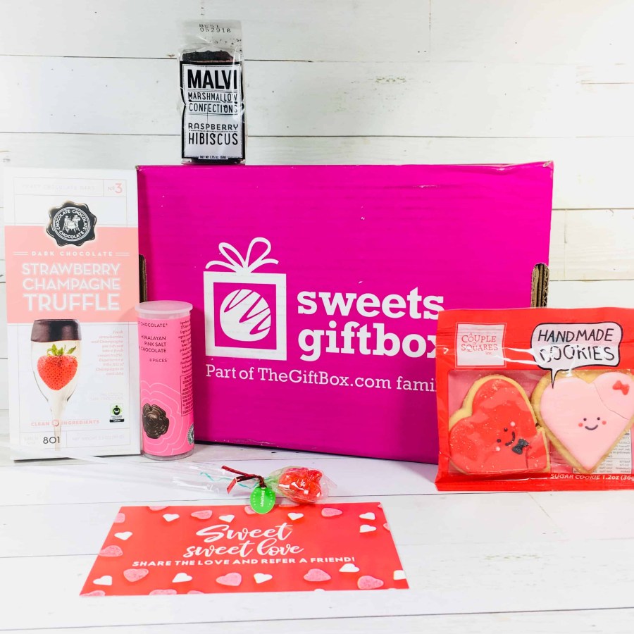 Sweets Gift Box Reviews: Get All The Details At Hello Subscription!