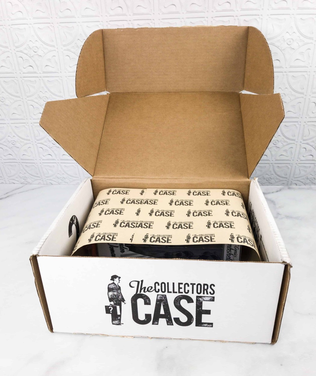 The Collectors Case March 2018 Subscription Box Review - Hello Subscription