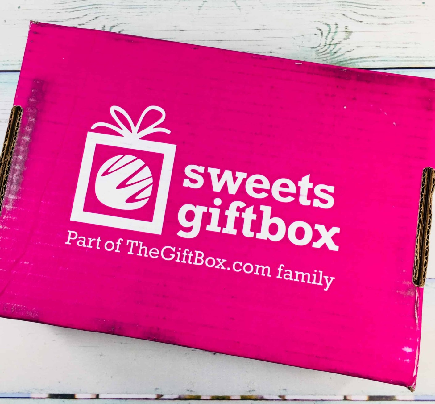 Sweets Gift Box March 2018 Subscription Box Review + Half Off First Box ...