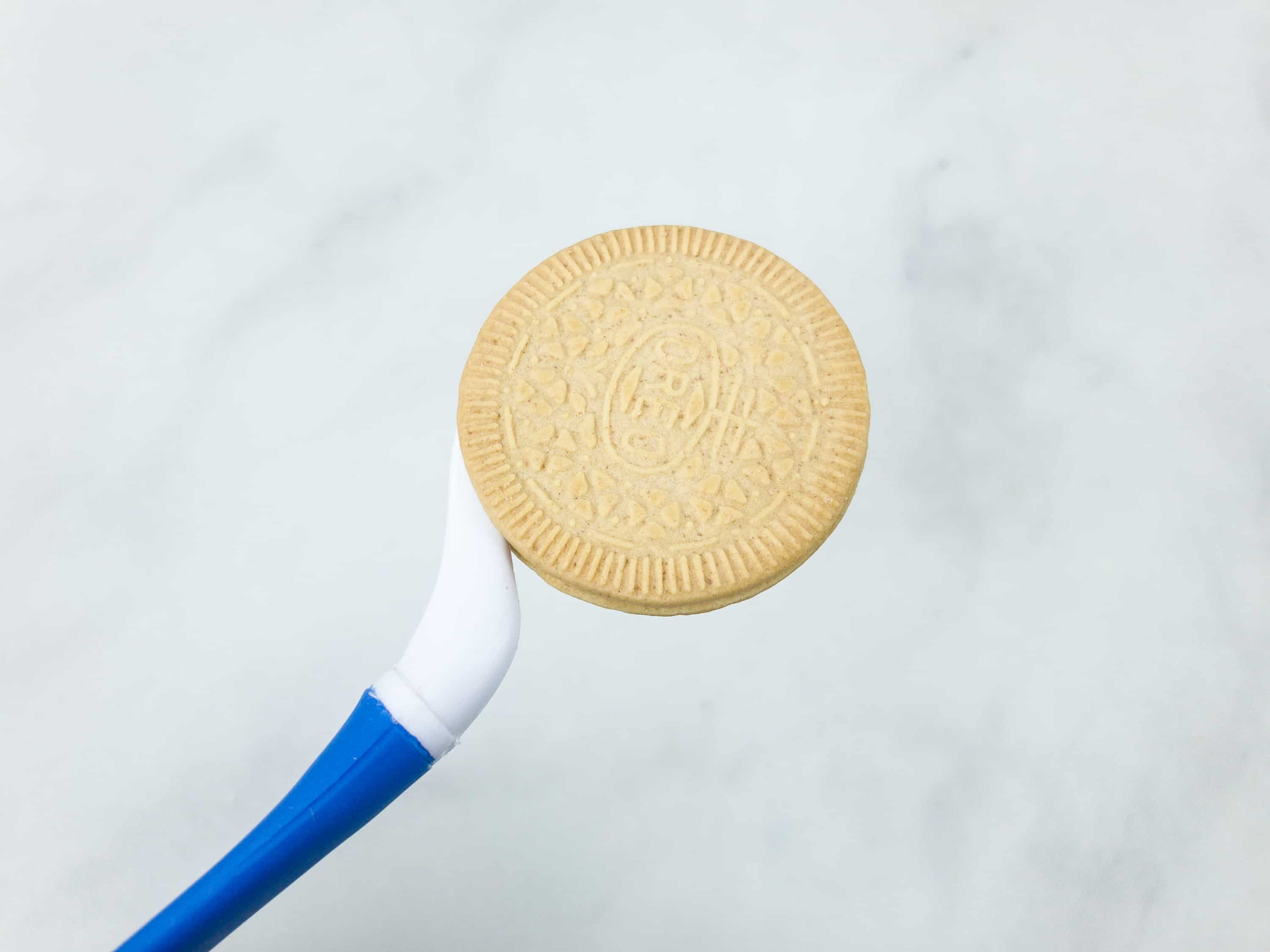 OREO Cookie Club May 2018 Subscription Box Review - hello subscription