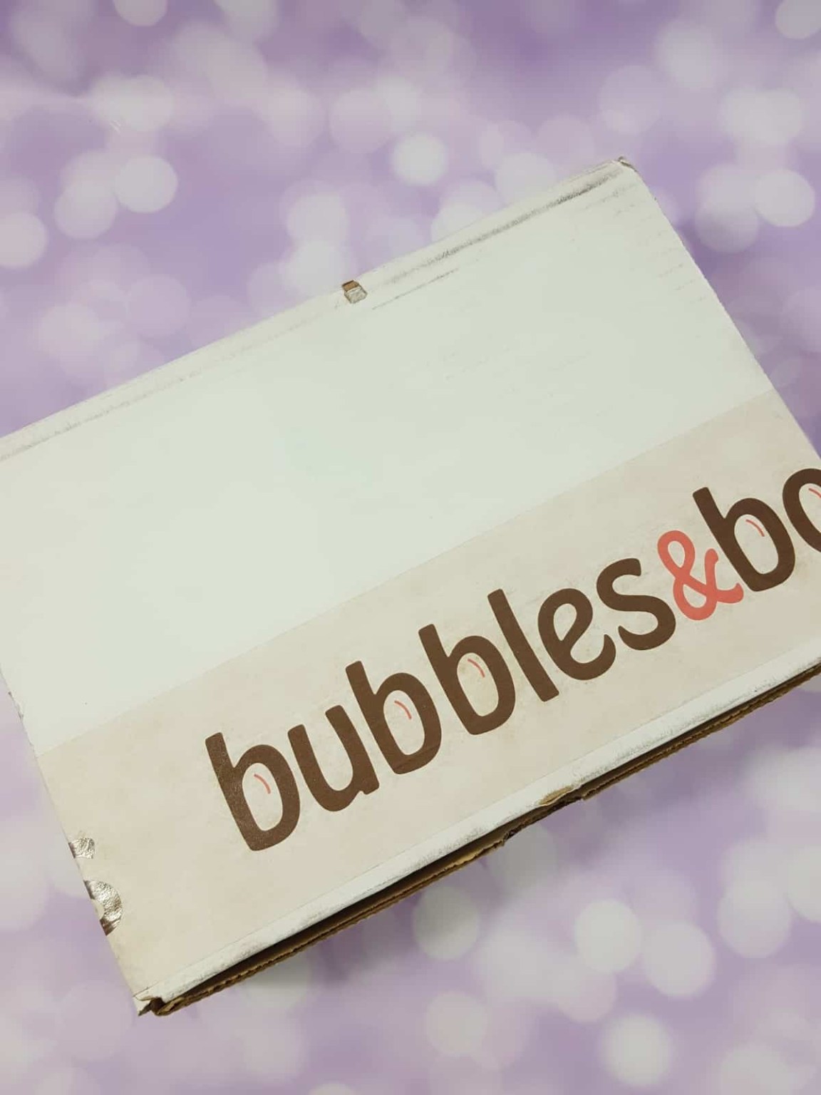 Bubbles & Books Subscription Box Review + Coupon - March 2018 - Hello ...