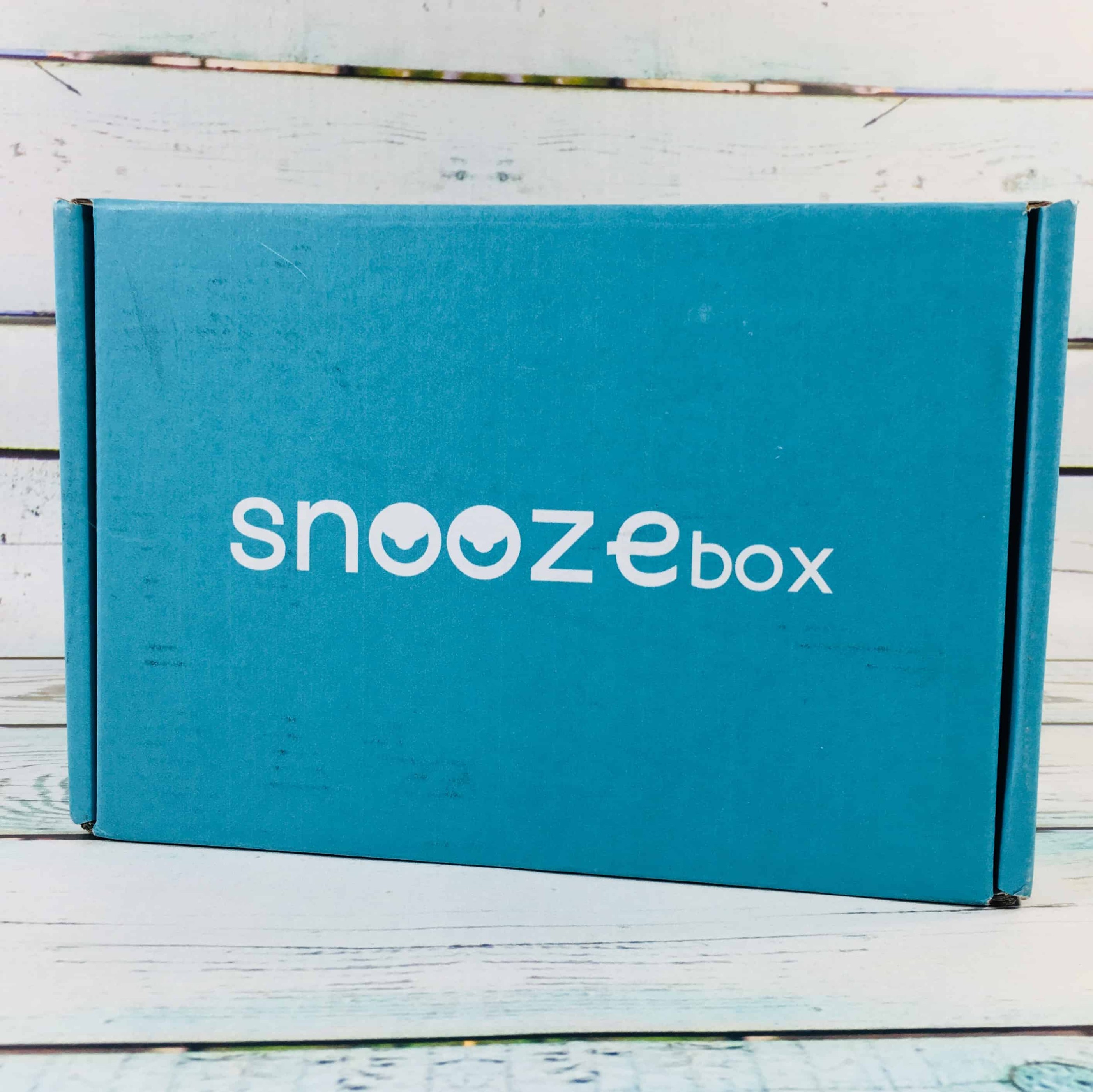 SnoozeBox May 2018 Subscription Box Review - Hello Subscription