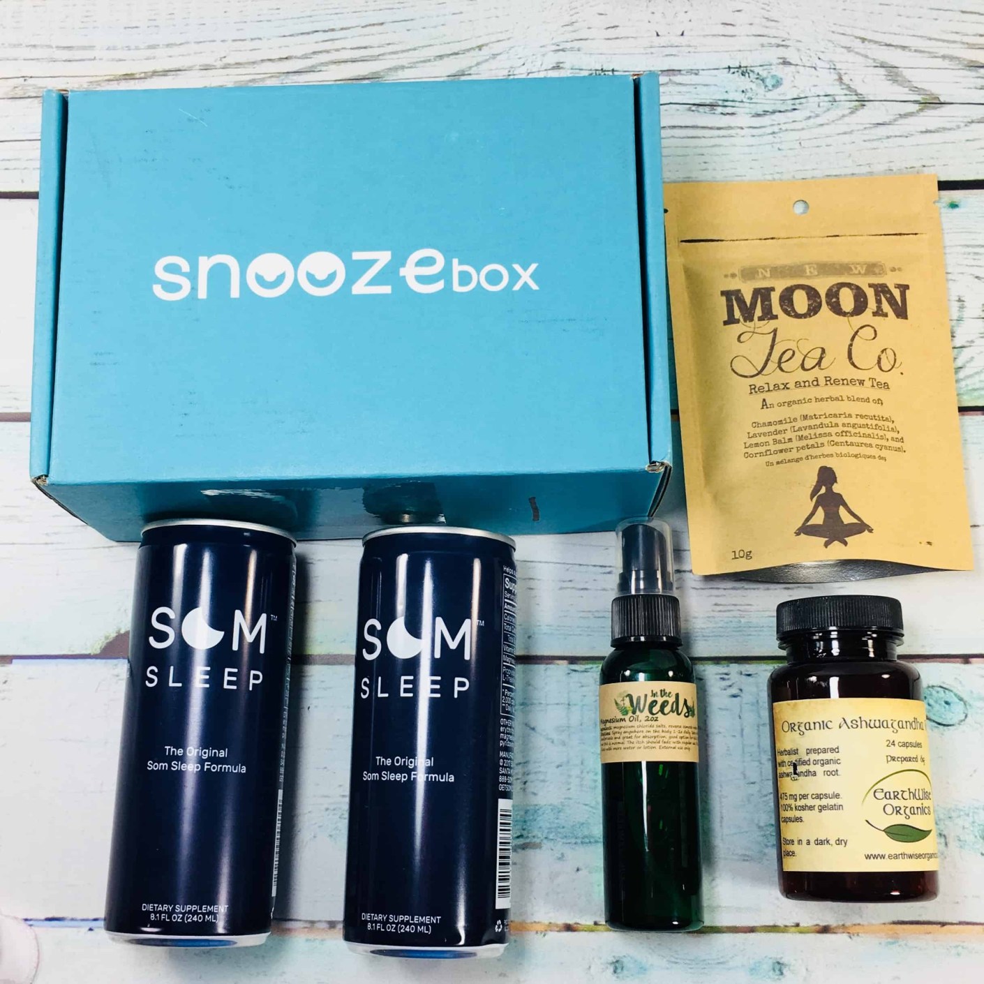 SnoozeBox May 2018 Subscription Box Review - hello subscription