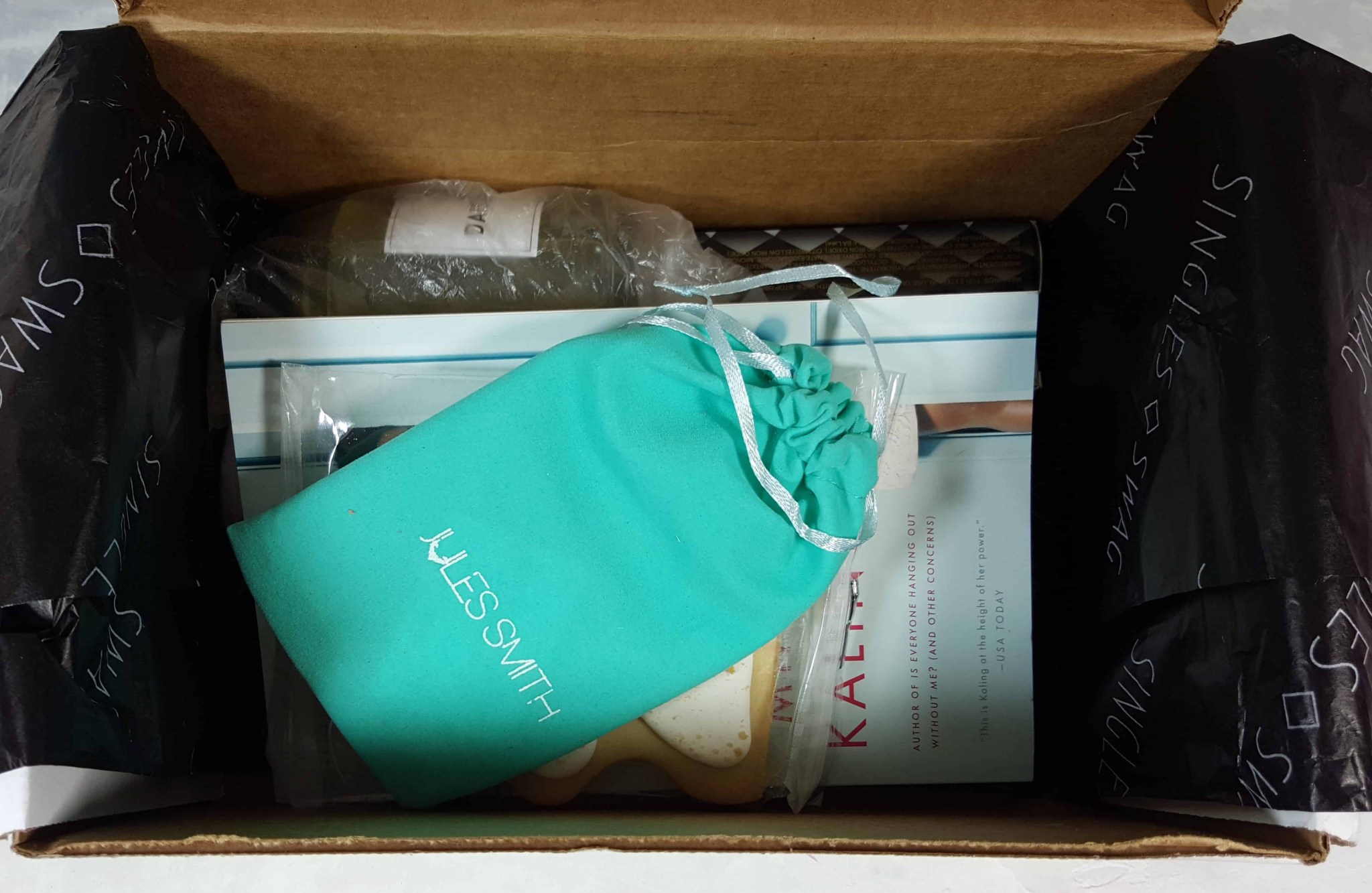 SinglesSwag Subscription Box Review & Coupon - June 2018 - Hello ...