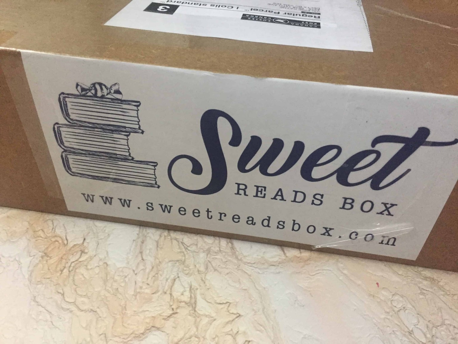 Sweet Reads Box June 2018 Subscription Box Review + Coupon - Hello ...