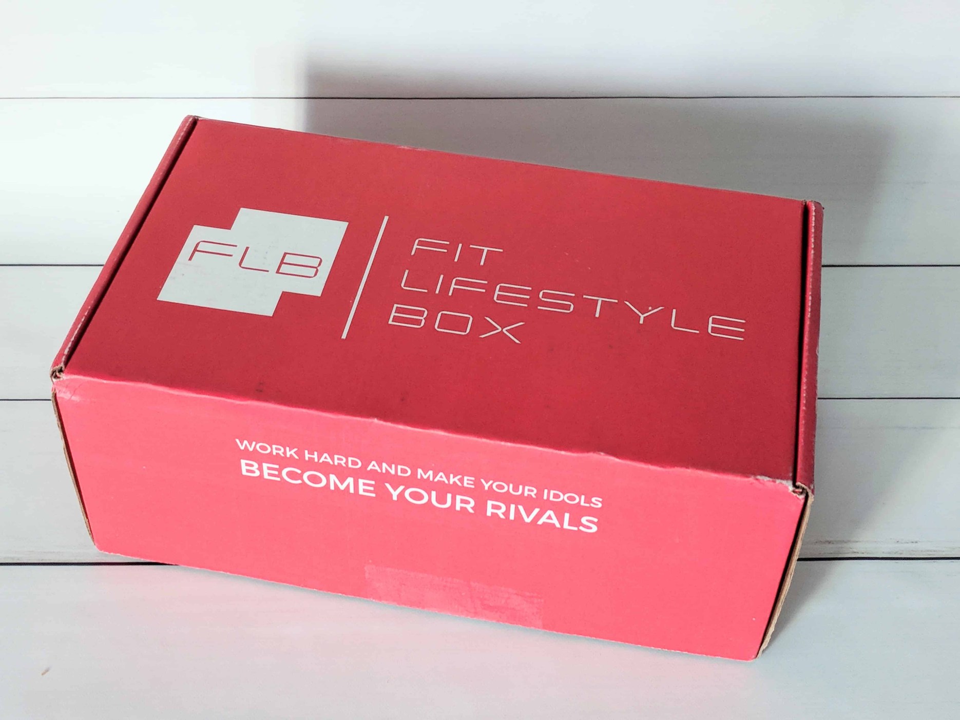 Fit Lifestyle Box Subscription Review - June 2018 - Hello Subscription