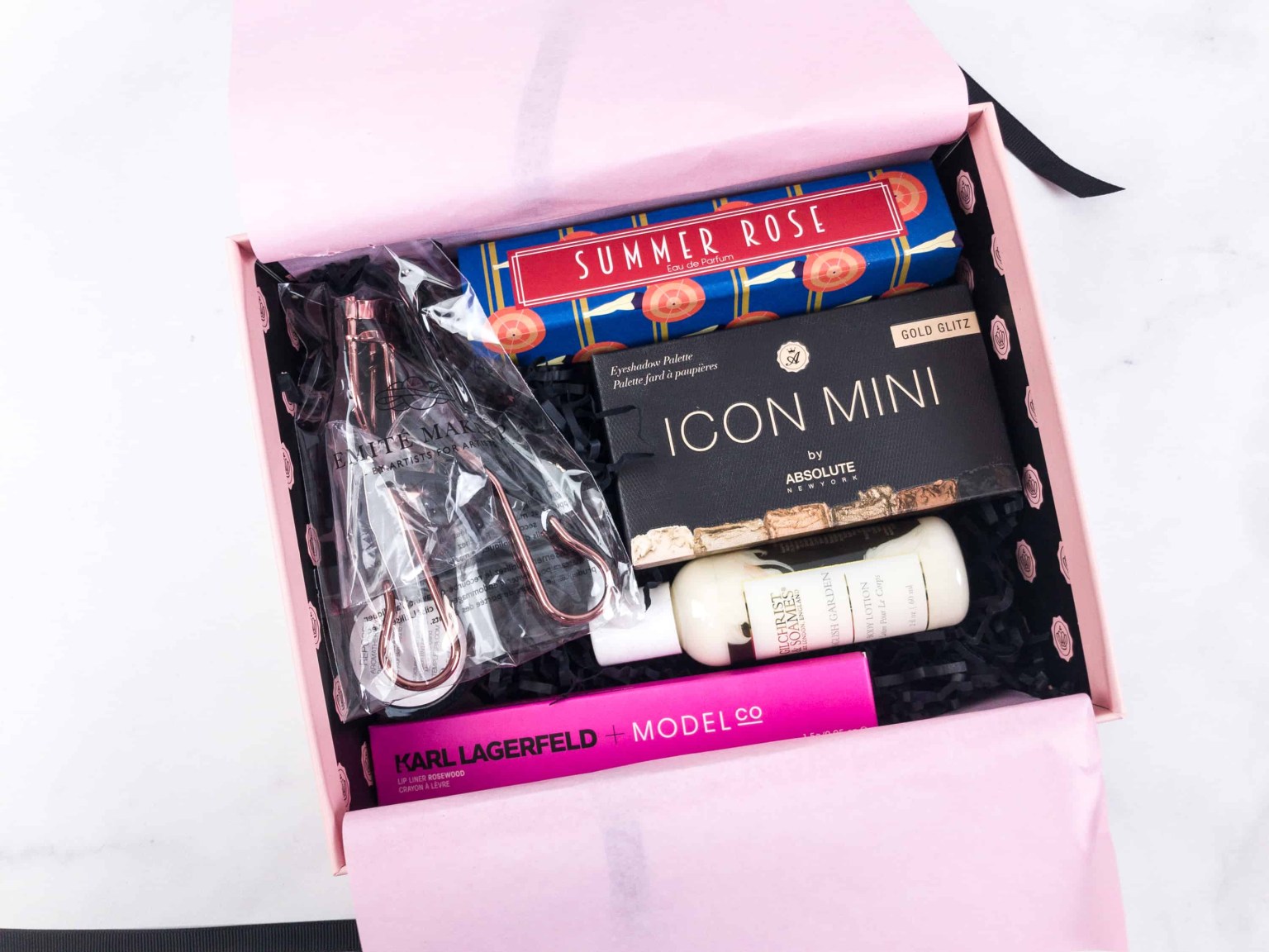 June 2018 GLOSSYBOX Subscription Box Review - Hello Subscription