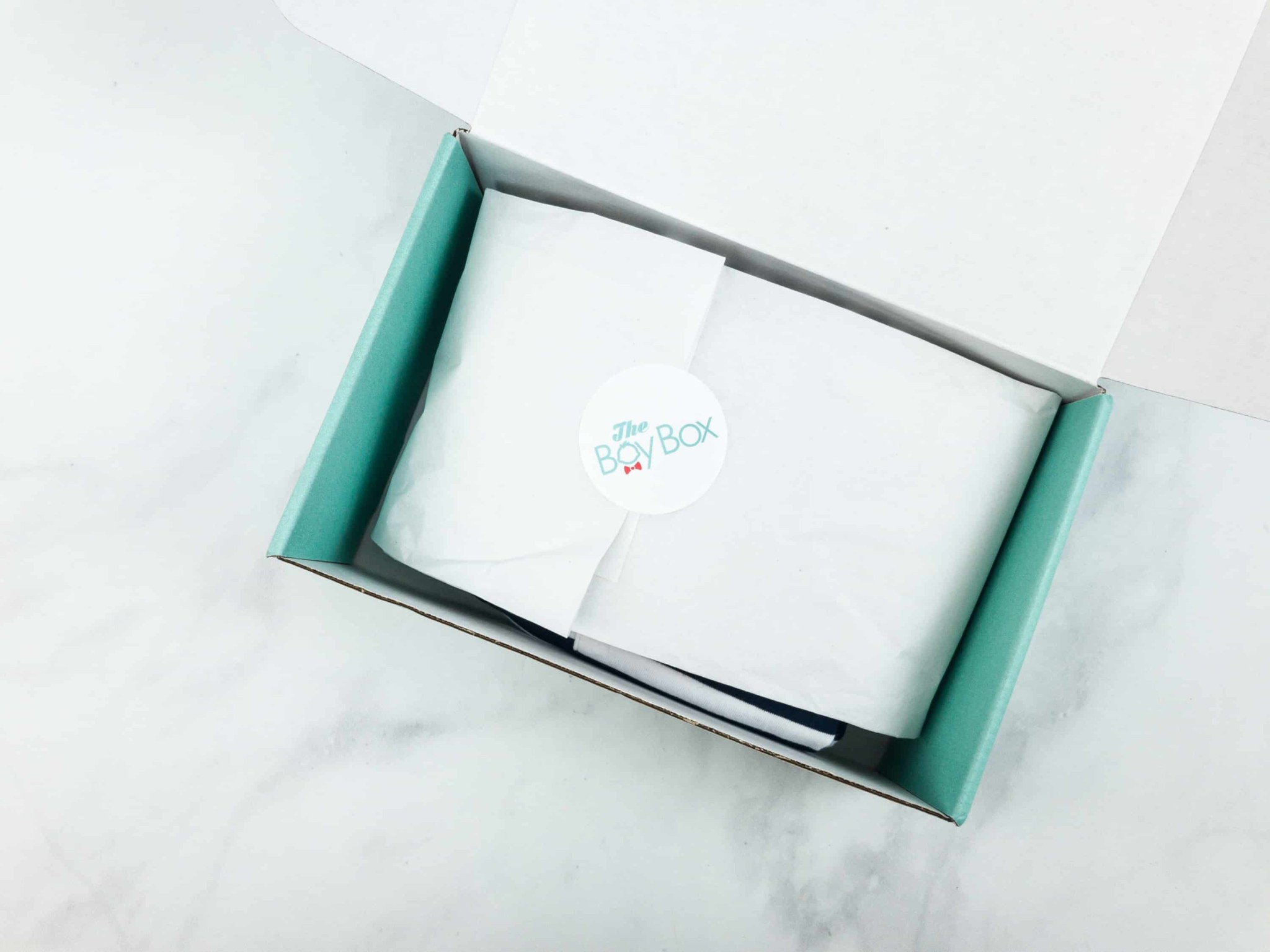 The Boy Box Clothing June 2018 Subscription Box Review - Hello Subscription