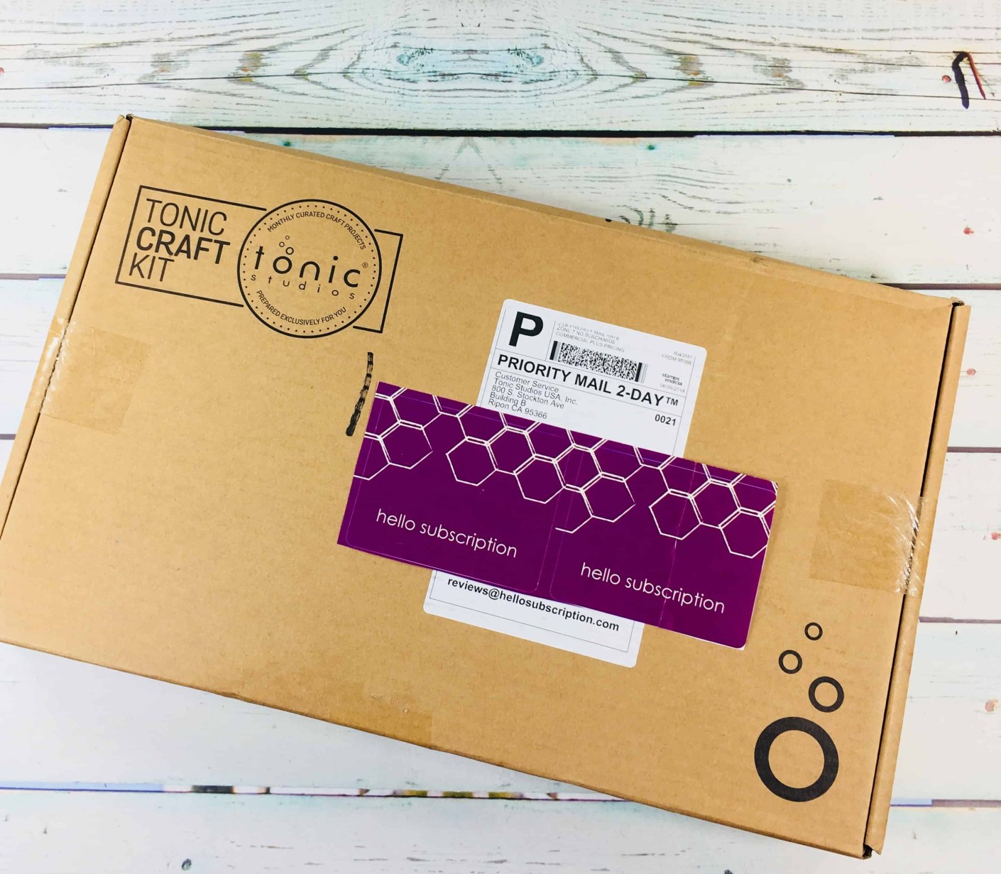 Tonic Craft Kit 10 June 2018 Subscription Box Review - Hello Subscription