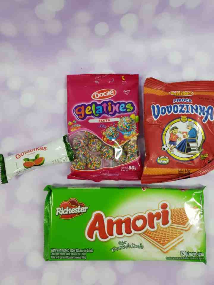 Universal Yums June 2018 Subscription Box Review - Brazil - hello ...