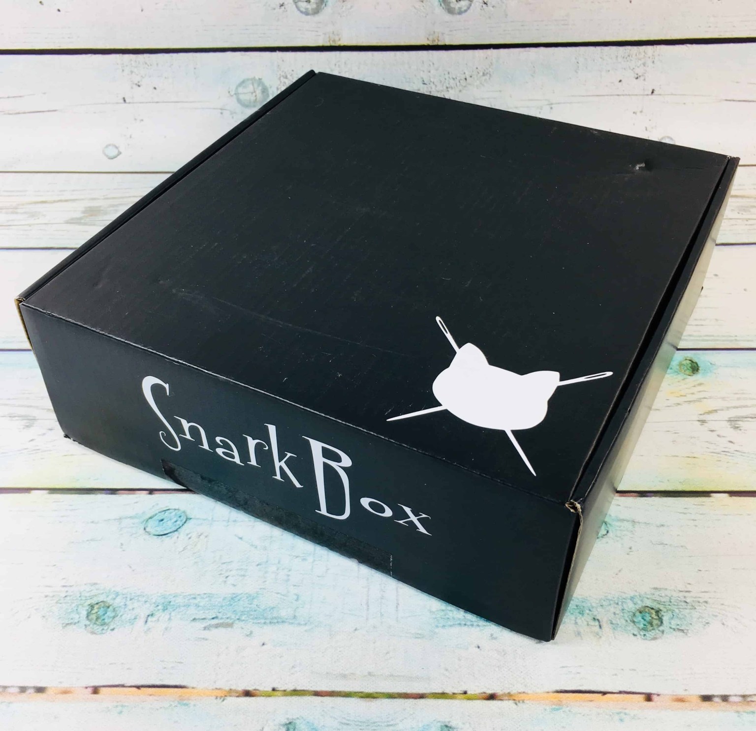 SnarkBox July 2018 Subscription Box Review - Hello Subscription