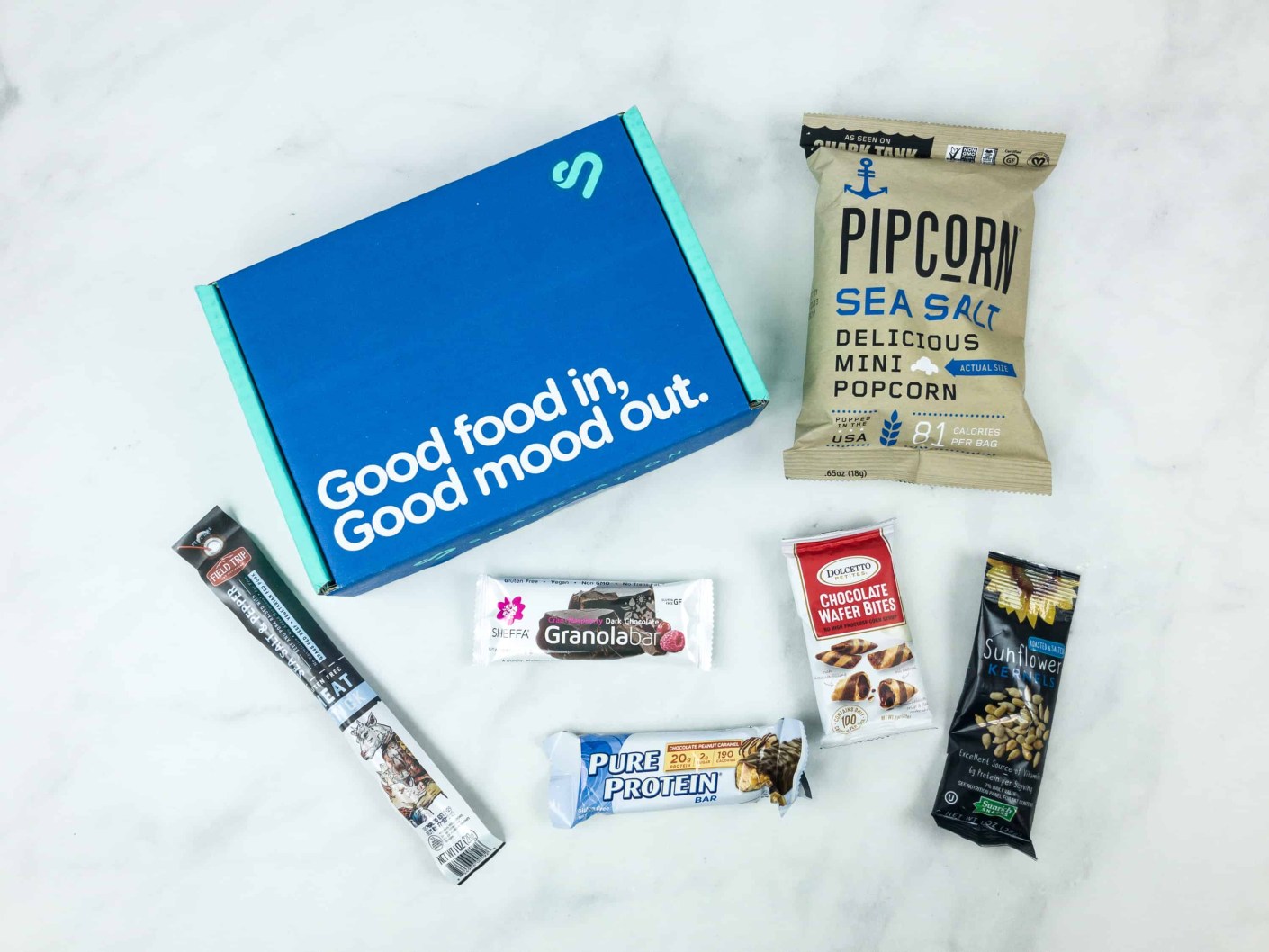 Snack Nation August 2018 Subscription Box Review + Coupon! - Hello ...