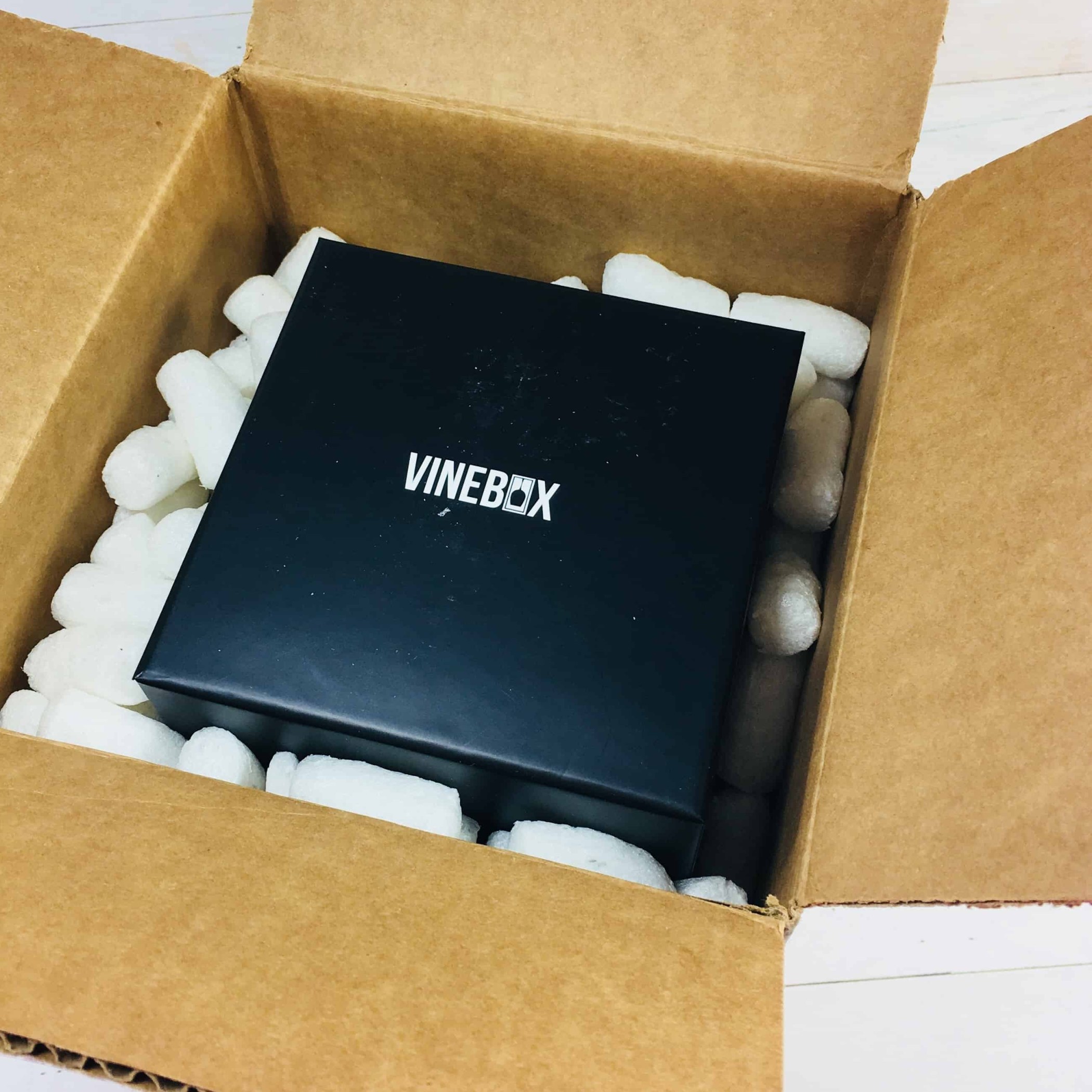 VINEBOX Hot Days Cool Nights Quarterly Subscription Box Review 2018 - Hello Subscription