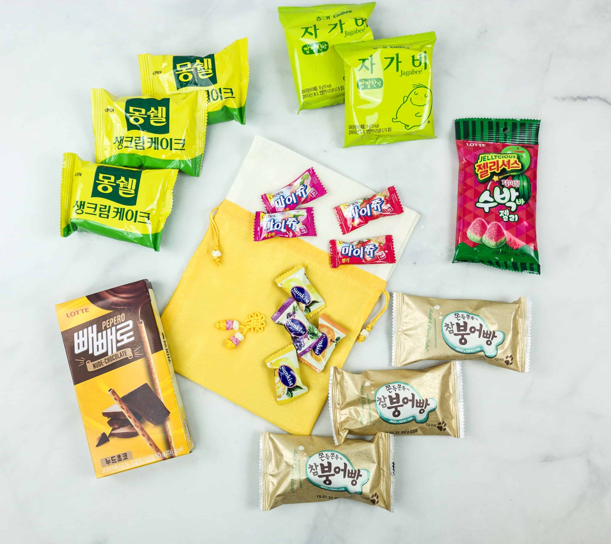 Korean Snack Box September 2018 Subscription Box Review + Coupon ...