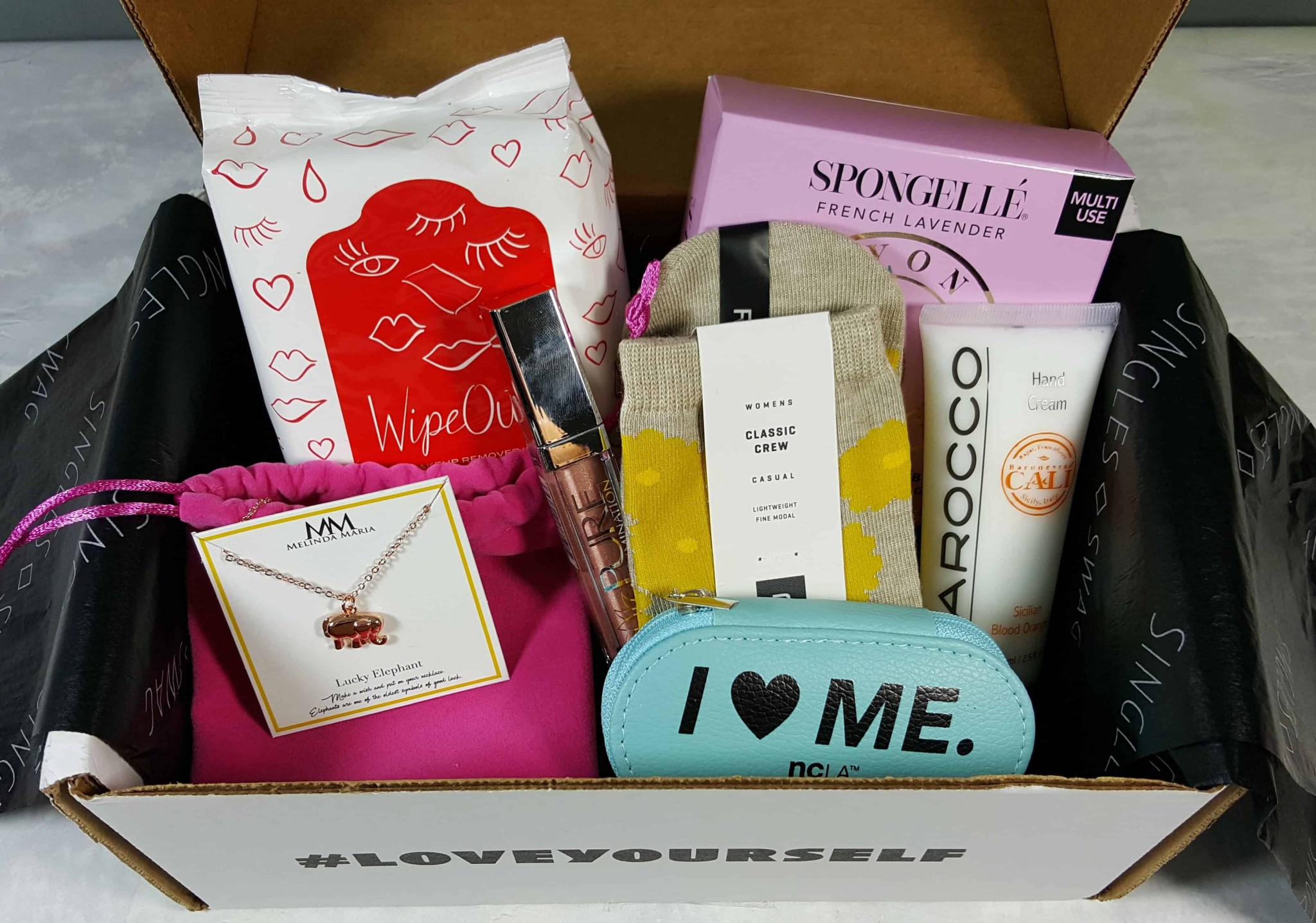 SinglesSwag Subscription Box Review & Coupon - August 2018 - Hello ...