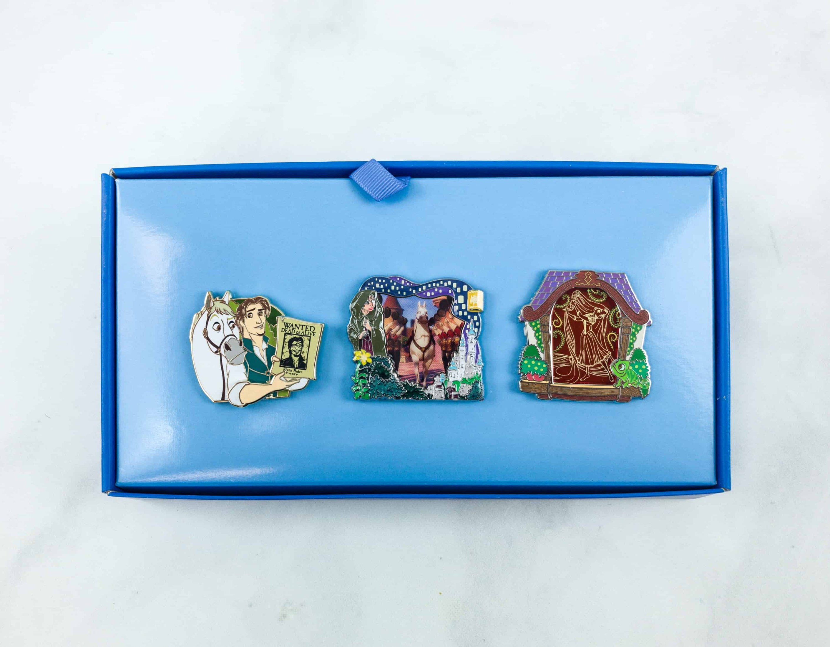 Disney Park Pack Pin Edition 3.0 August 2018 Subscription Box Review ...