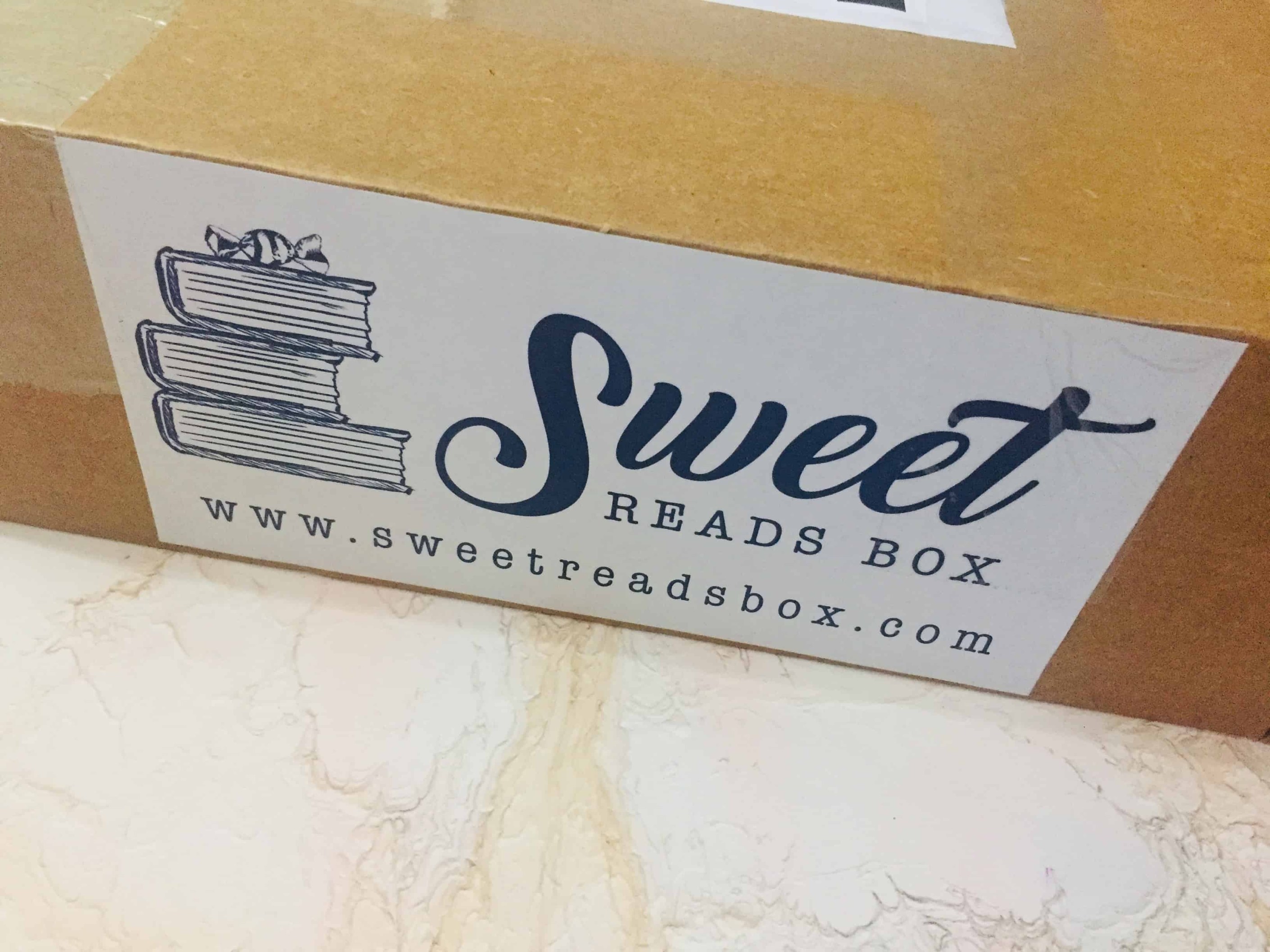Sweet Reads Box September 2018 Subscription Box Review + Coupon - Hello ...
