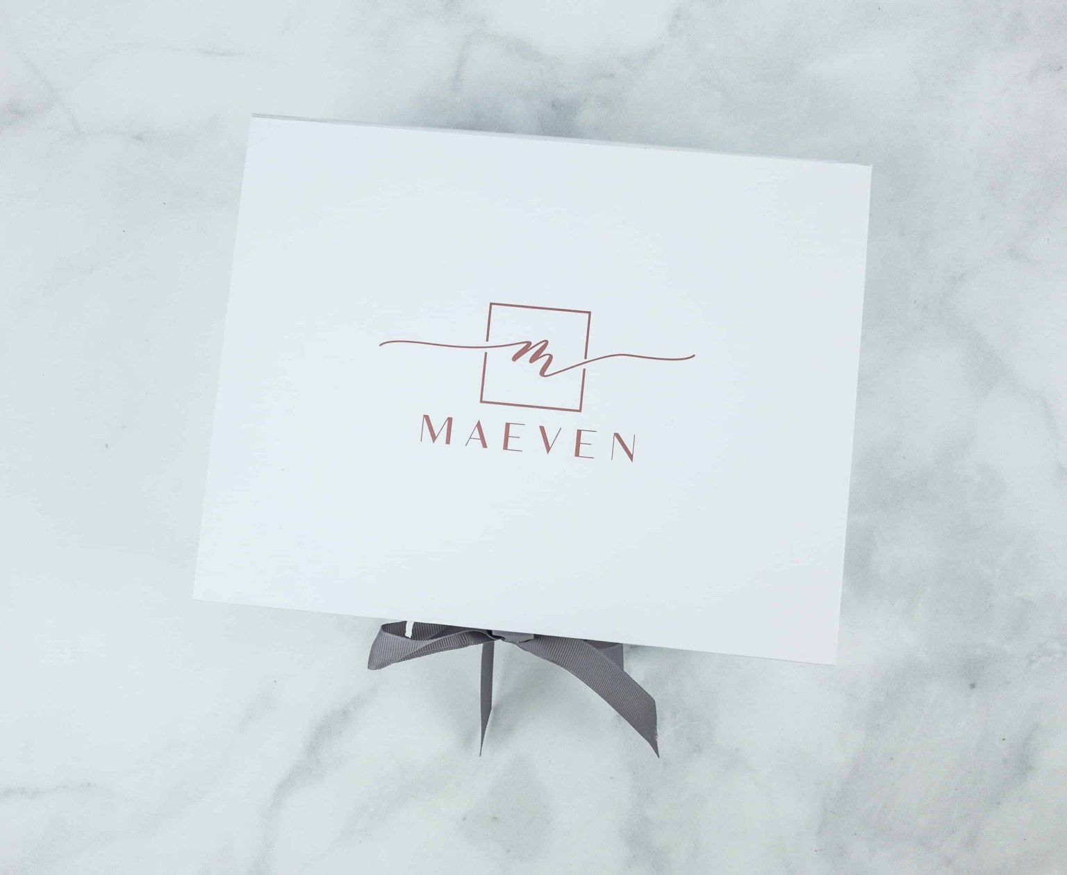 Maeven Box Intro Box Review - Hello Subscription