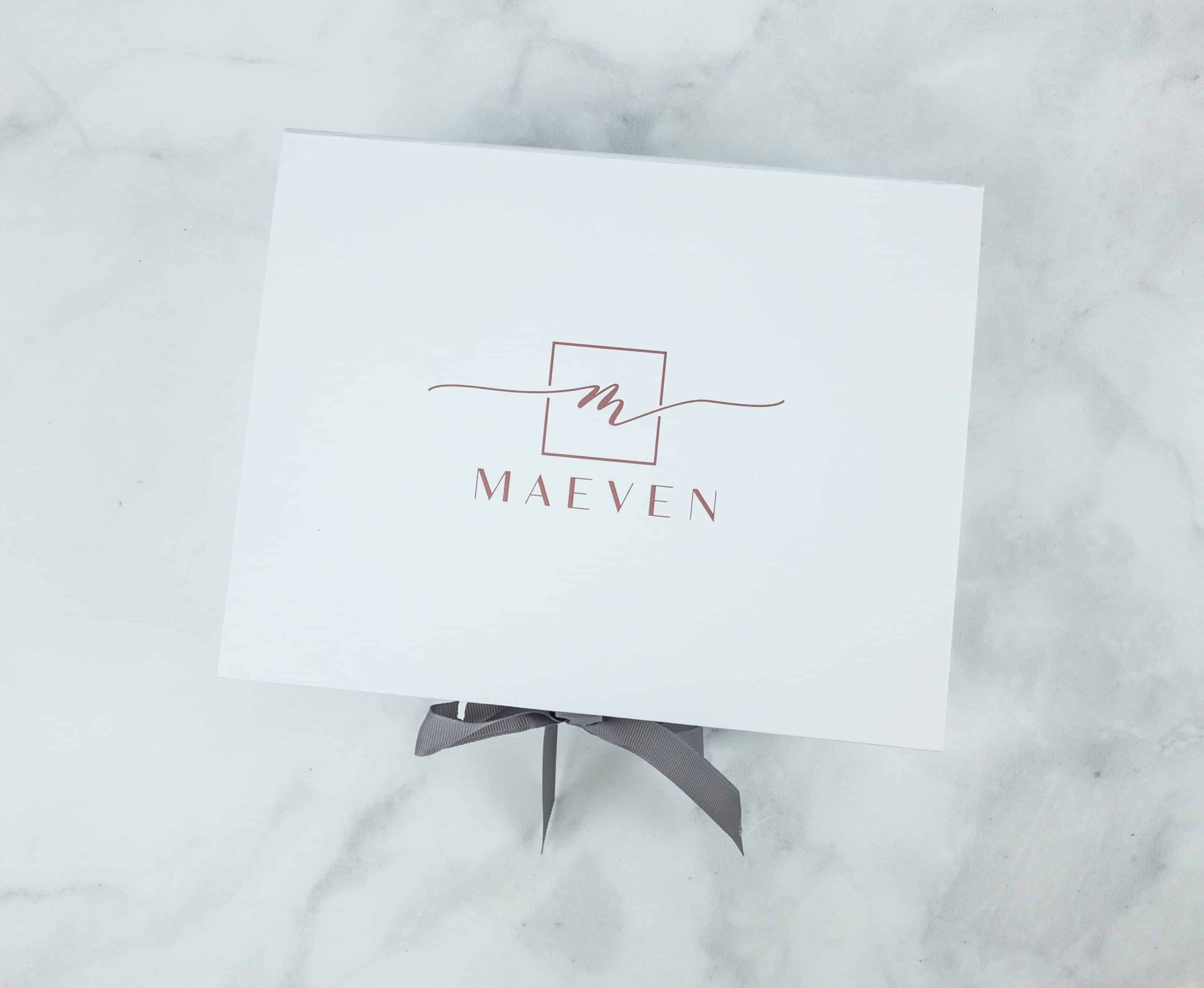 Maeven Box Intro Box Review - Hello Subscription