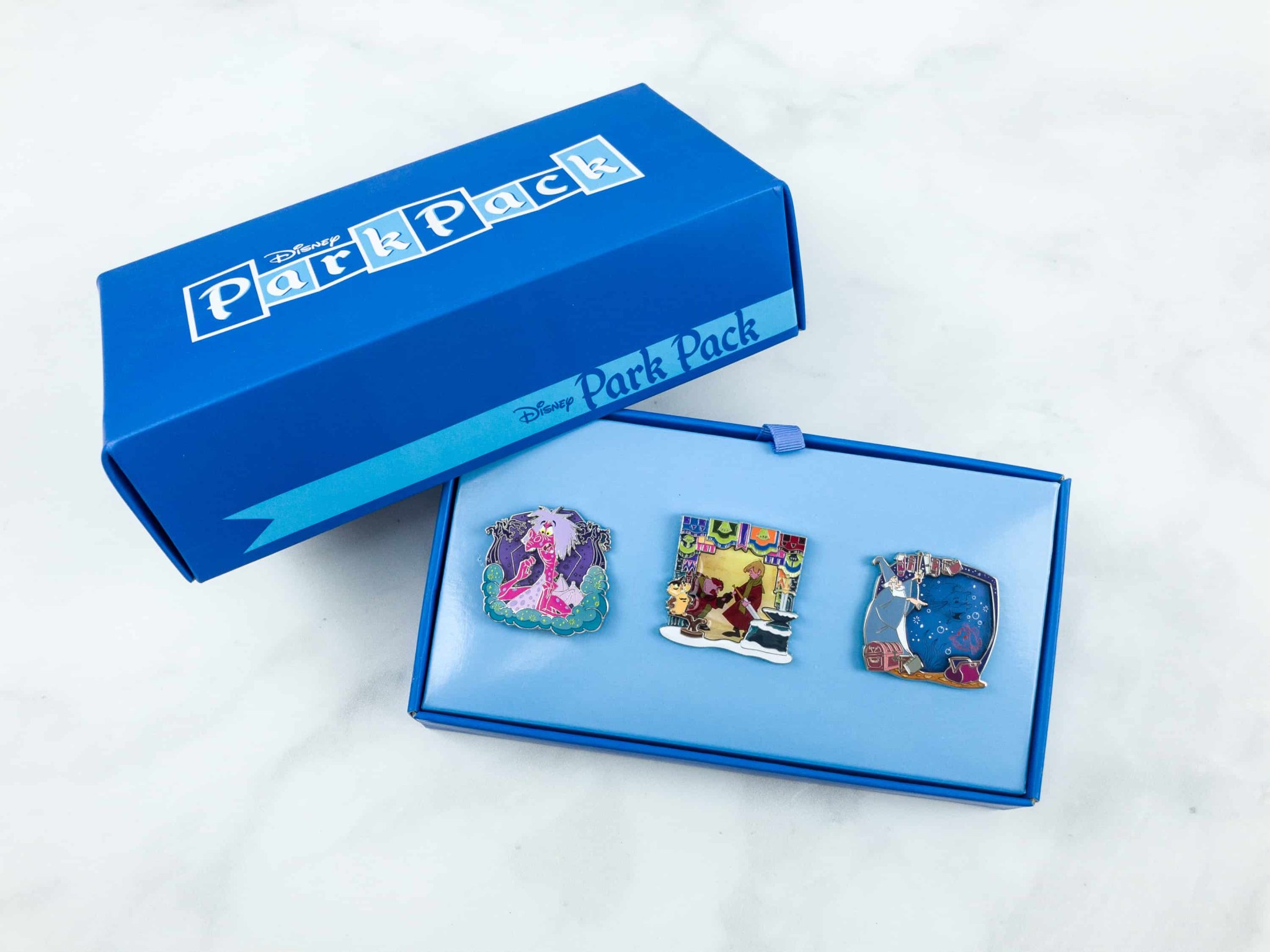 Disney Park Pack: Pin Trading Edition 2.0 Reviews: Get All The Details ...