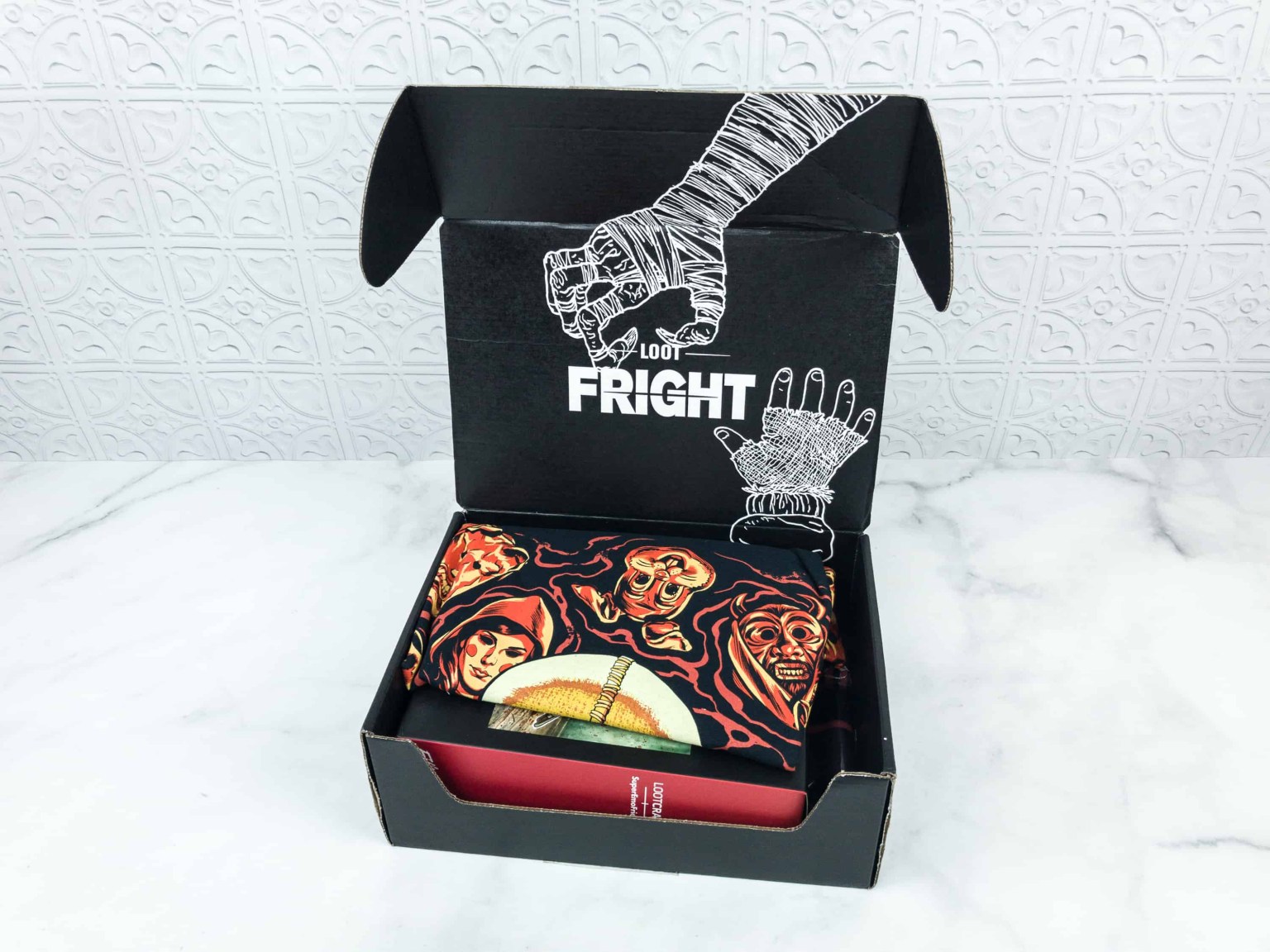 Loot Fright September 2018 Subscription Box Review + Coupon - Hello ...