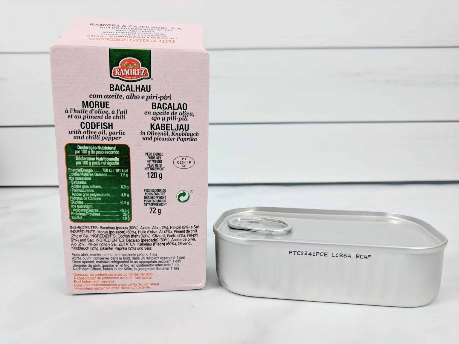 Tuga Box Subscription Box Review - October 2018 - hello subscription