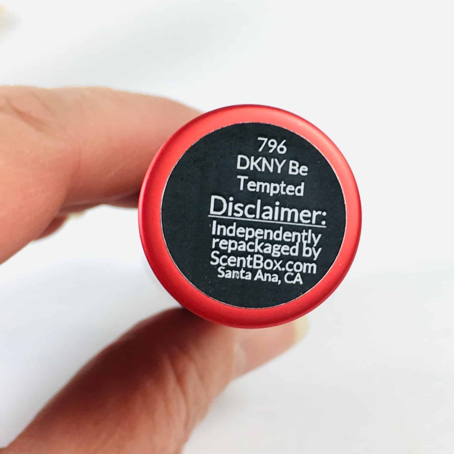 Scent Box December 2018 Subscription Box Review + 50% Off Coupon ...