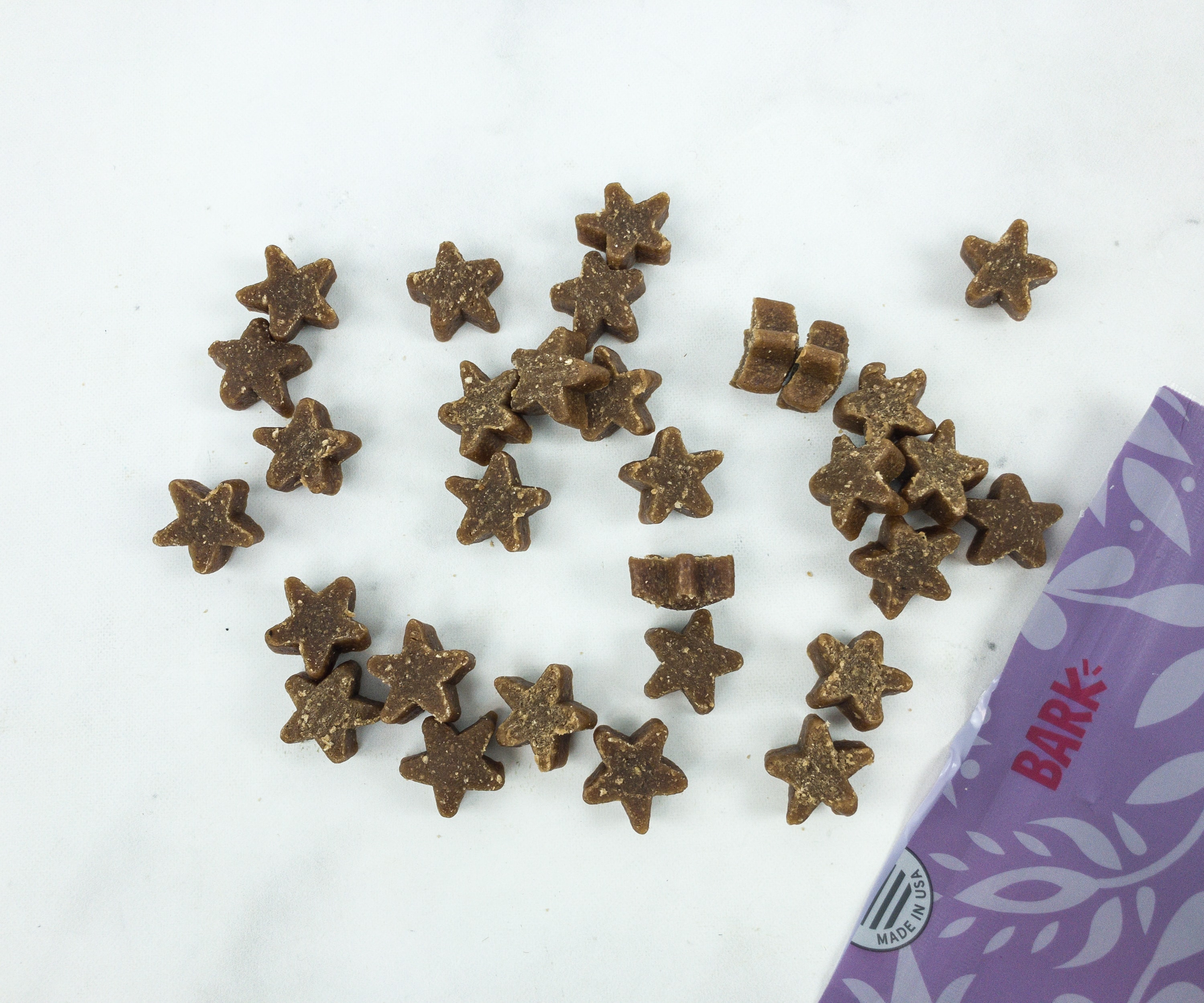 Barkbox December 2018 Subscription Box Review + Coupon - hello subscription