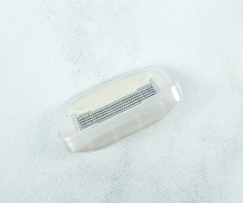 Billie Dreampop Razor Review - hello subscription