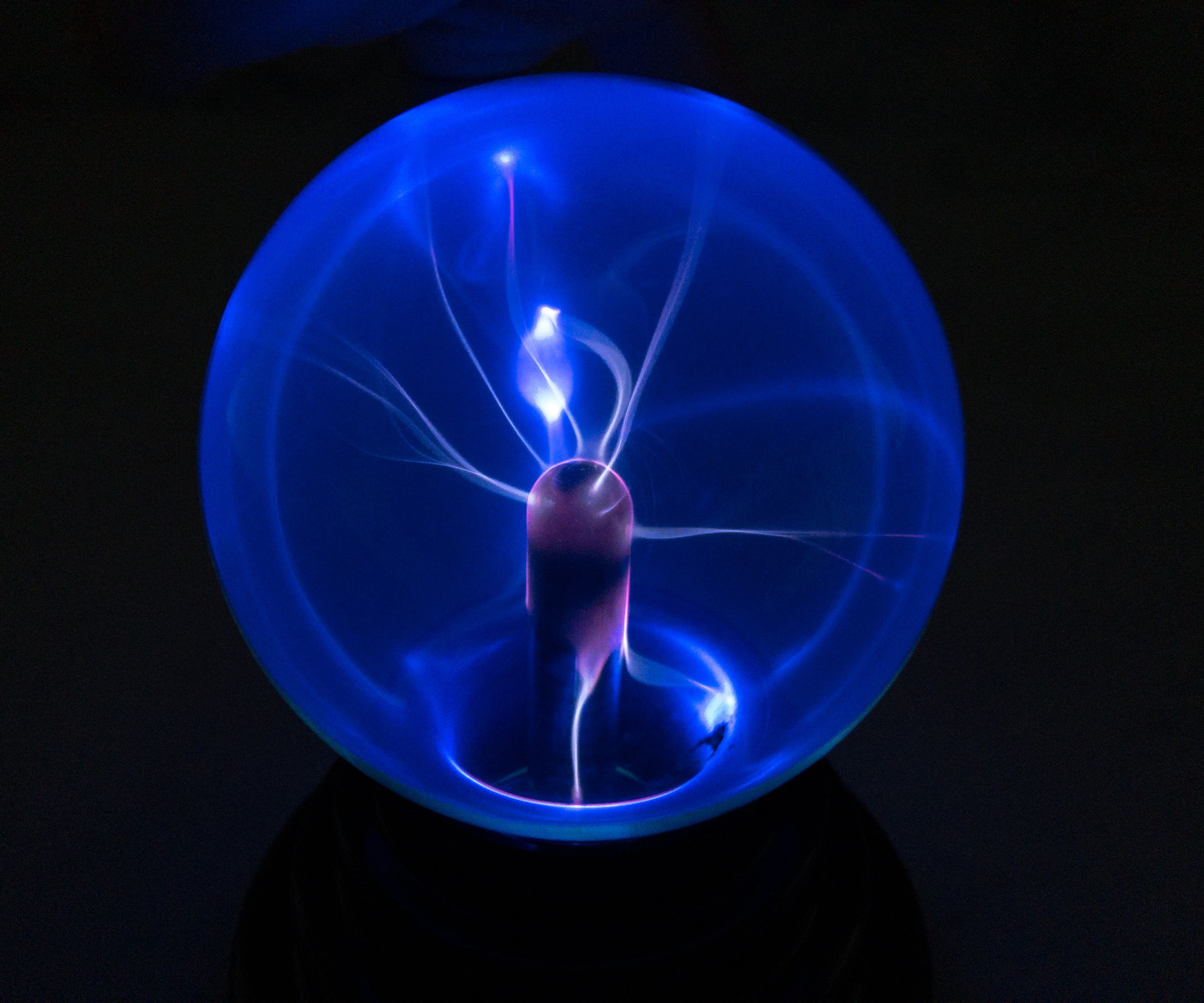 The Curiosity Box by VSauce Subscription Box Review - Winter 2018 ...