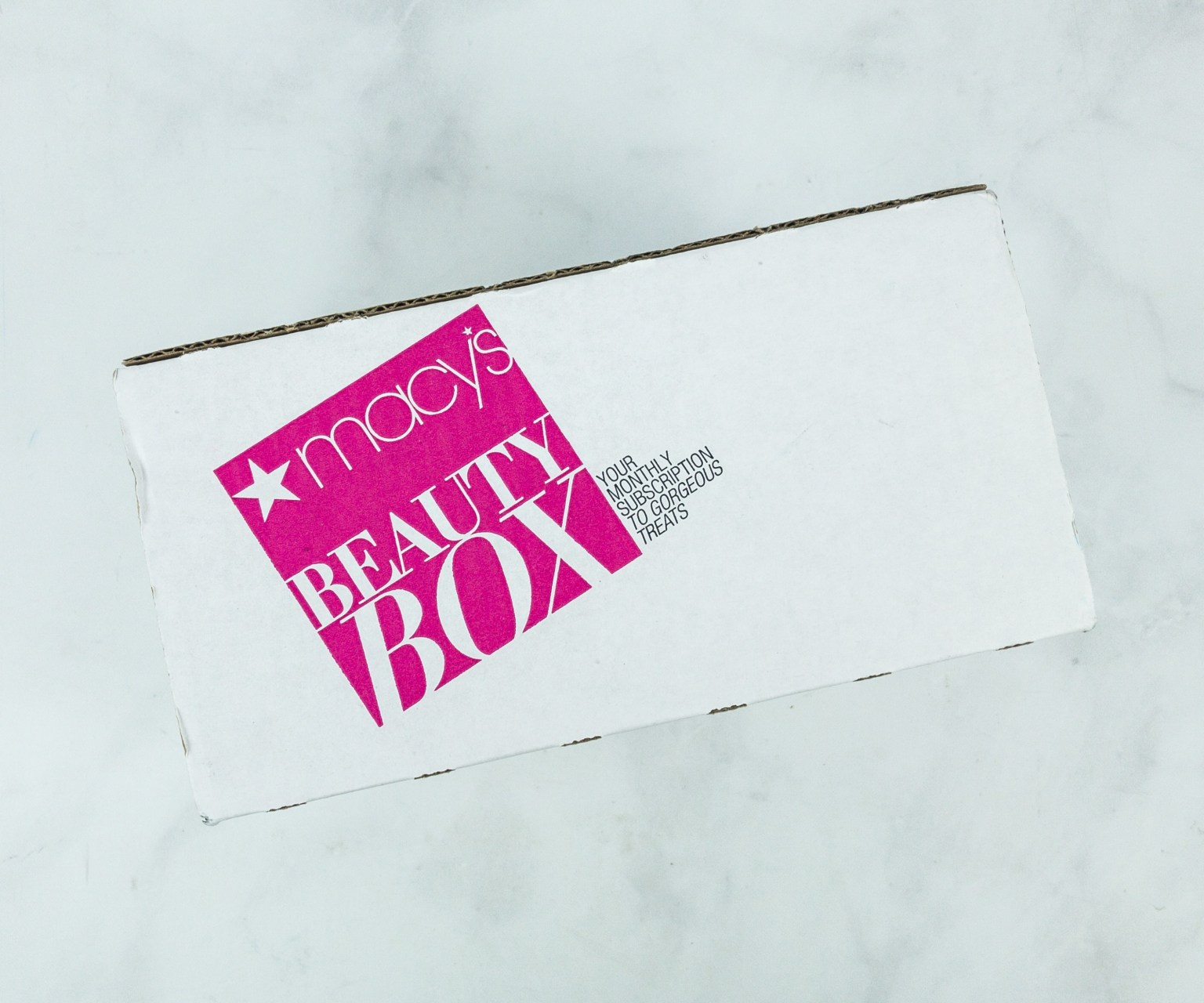 Macy's Beauty Box January 2019 Subscription Box Review - Hello Subscription