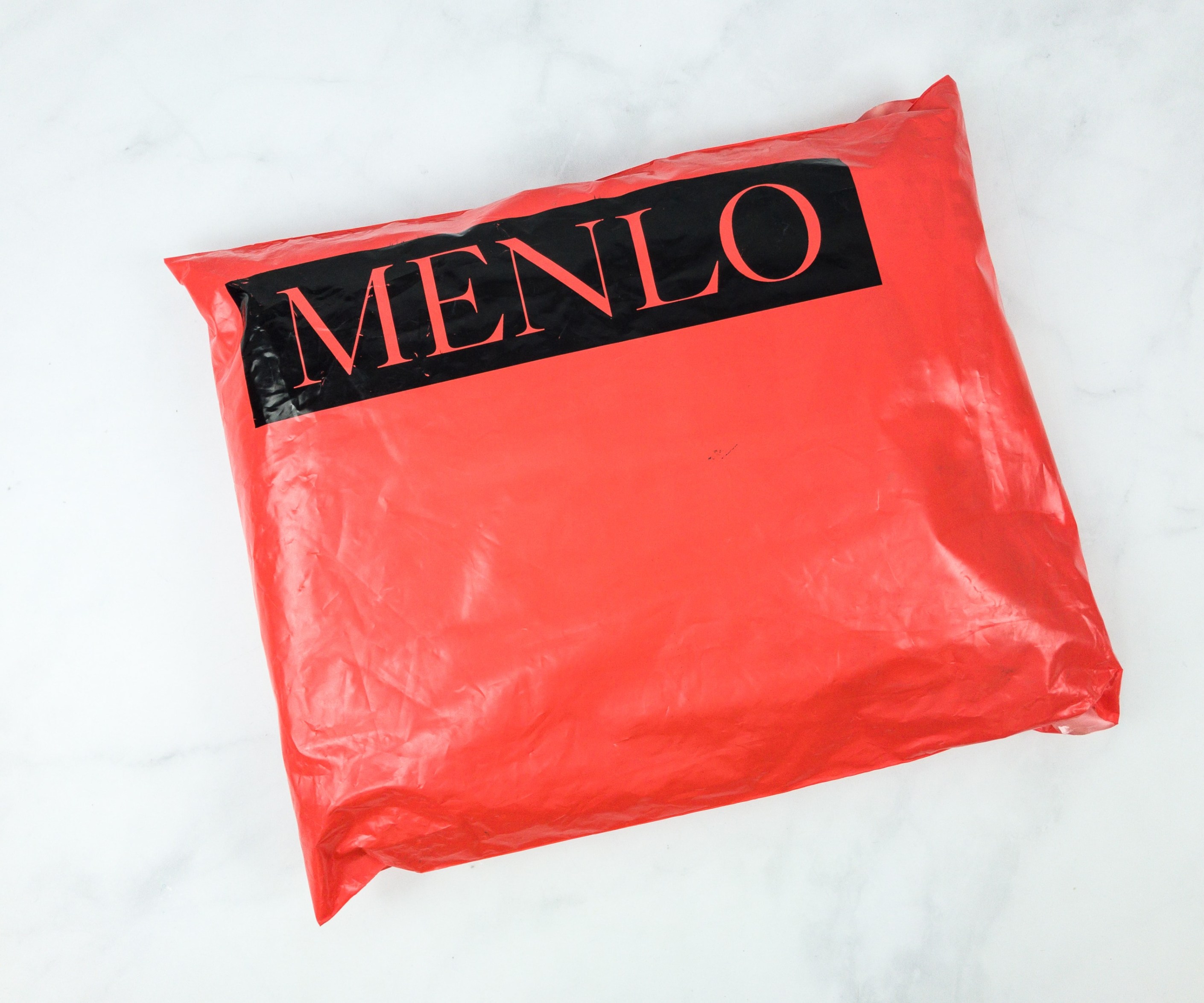 Menlo Club January 2019 Subscription Box Review + Coupon - Hello ...