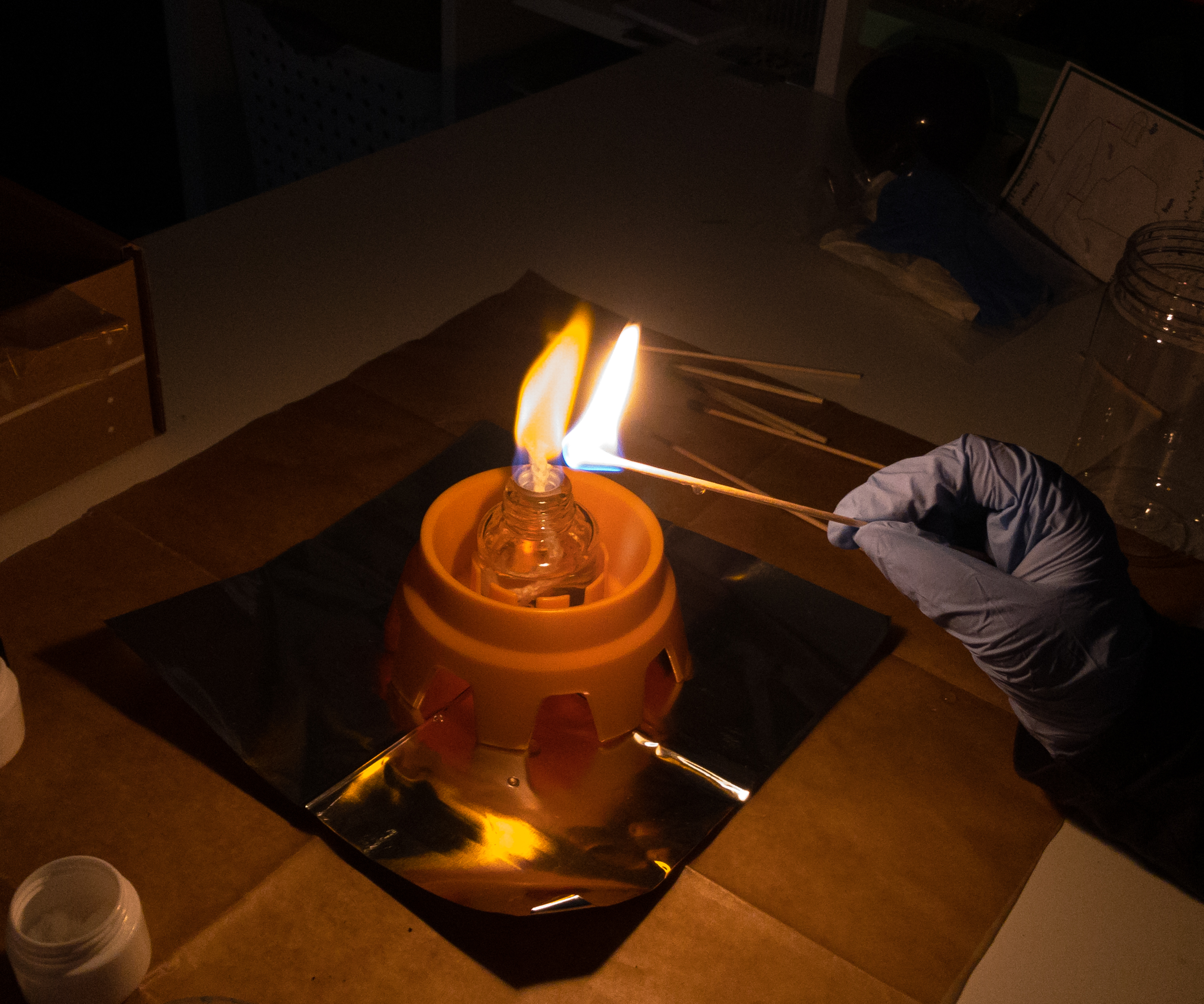 KiwiCo Chemistry Pack Fire Lab Review - hello subscription