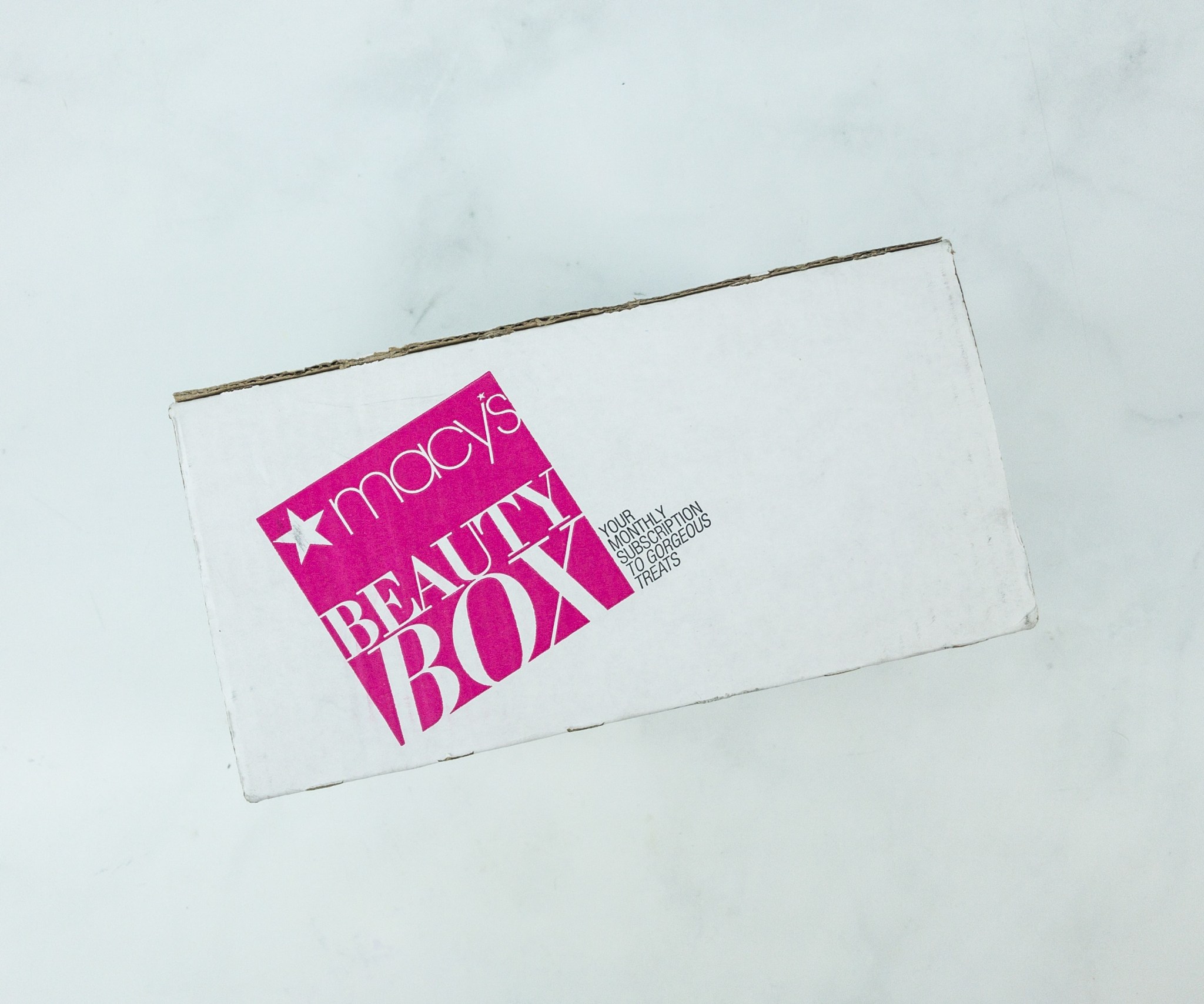 Macy's Beauty Box March 2019 Subscription Box Review - Hello Subscription