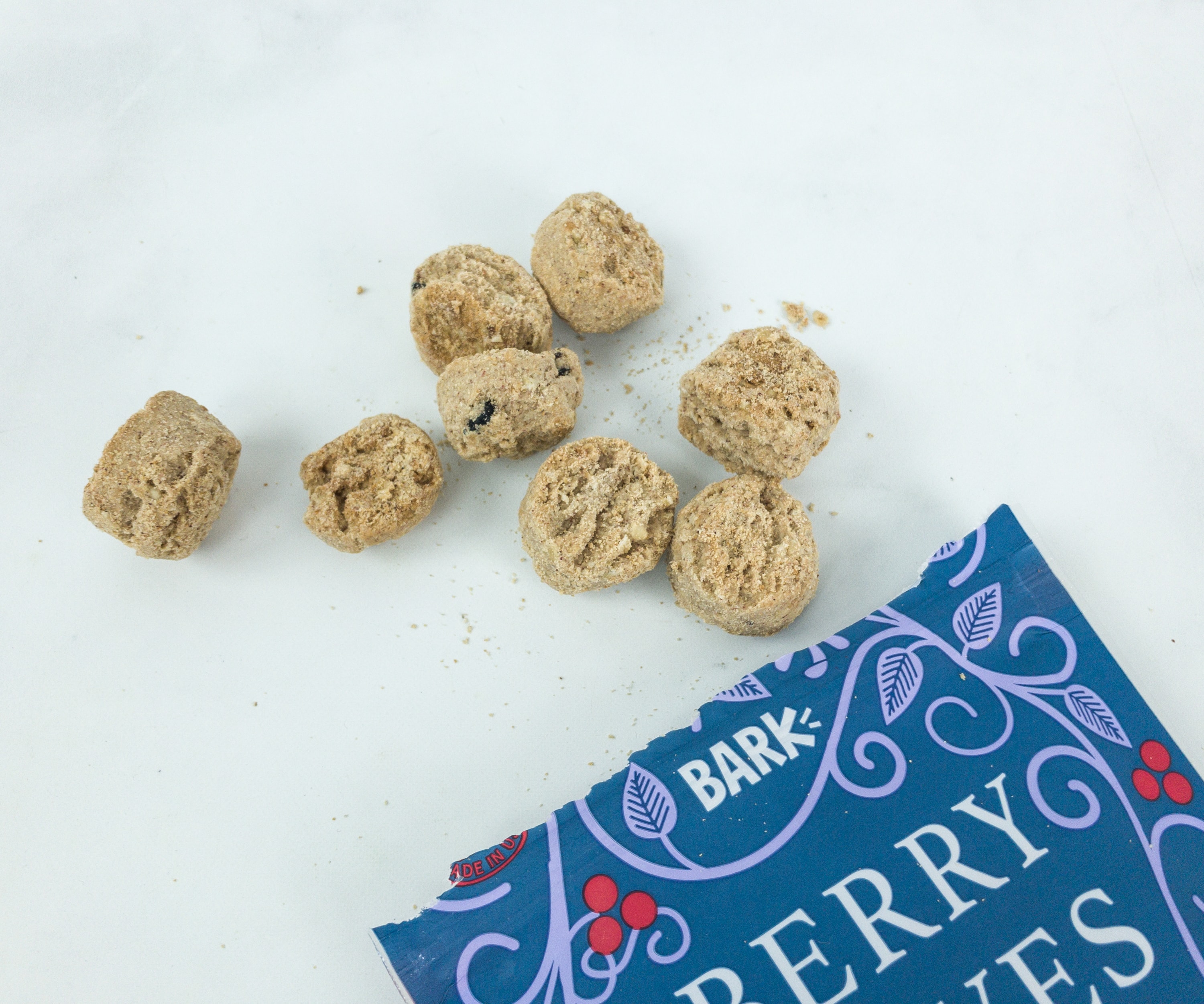 Barkbox April 2019 Subscription Box Review + Coupon - Large Dog - hello ...