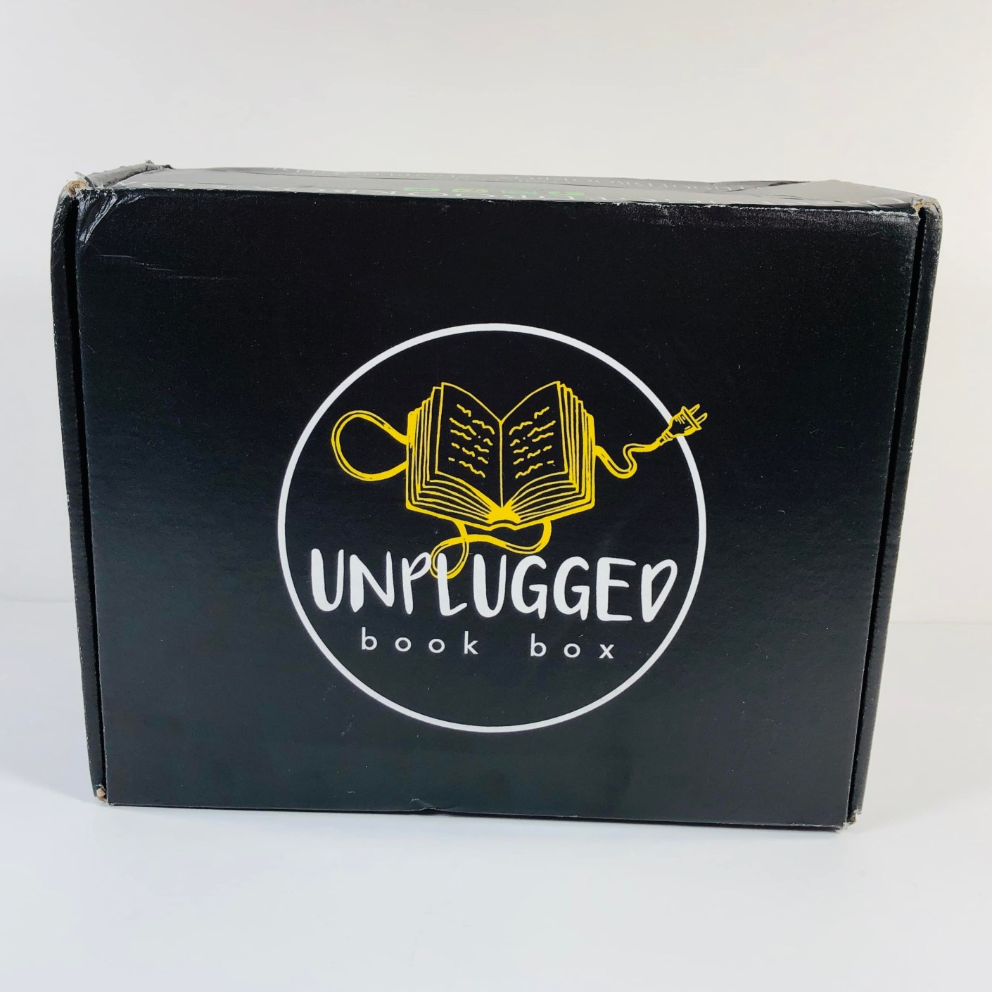 Unplugged Book Box Young Adult May 2019 Subscription Box Review ...