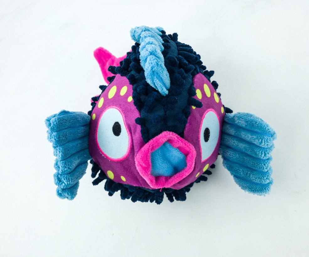 Barkbox May 2019 Subscription Box Review + Coupon - Large Dog - hello ...