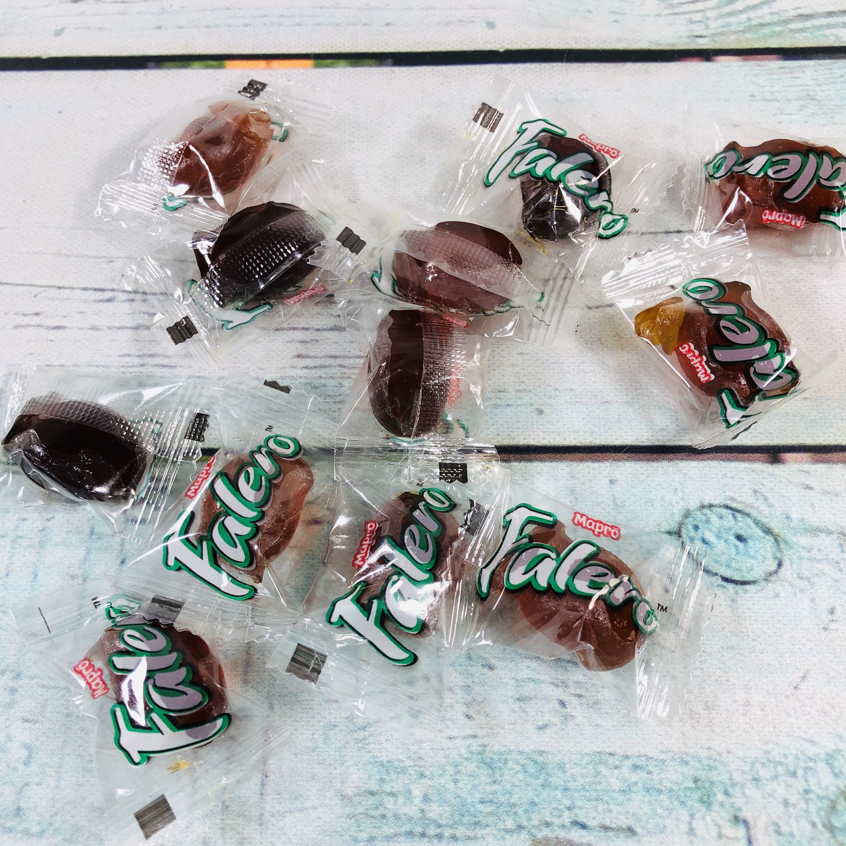 Treats Box May 2019 Review & Coupon - hello subscription