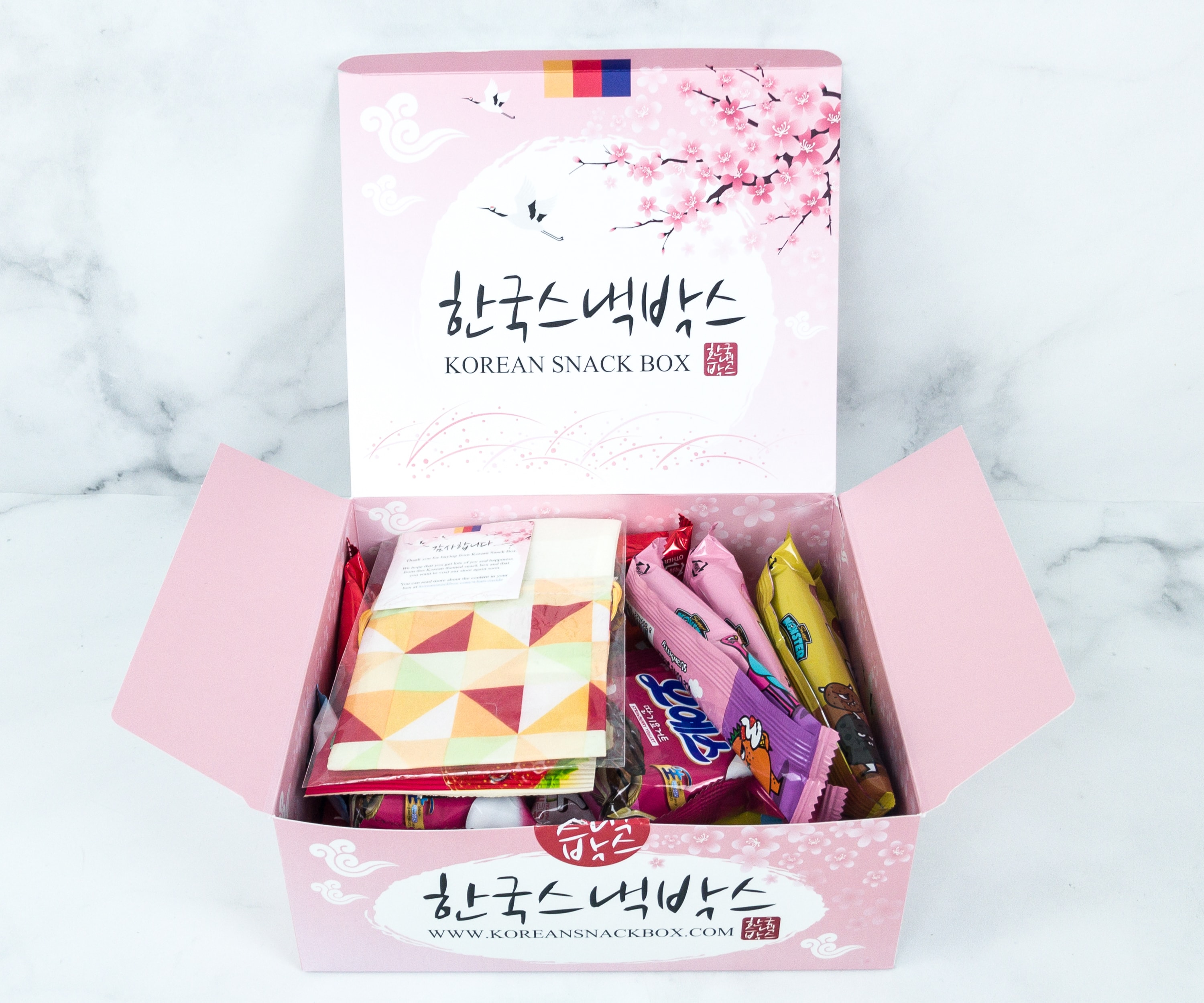 Korean Snack Box June 2019 Subscription Box Review + Coupon - Hello ...