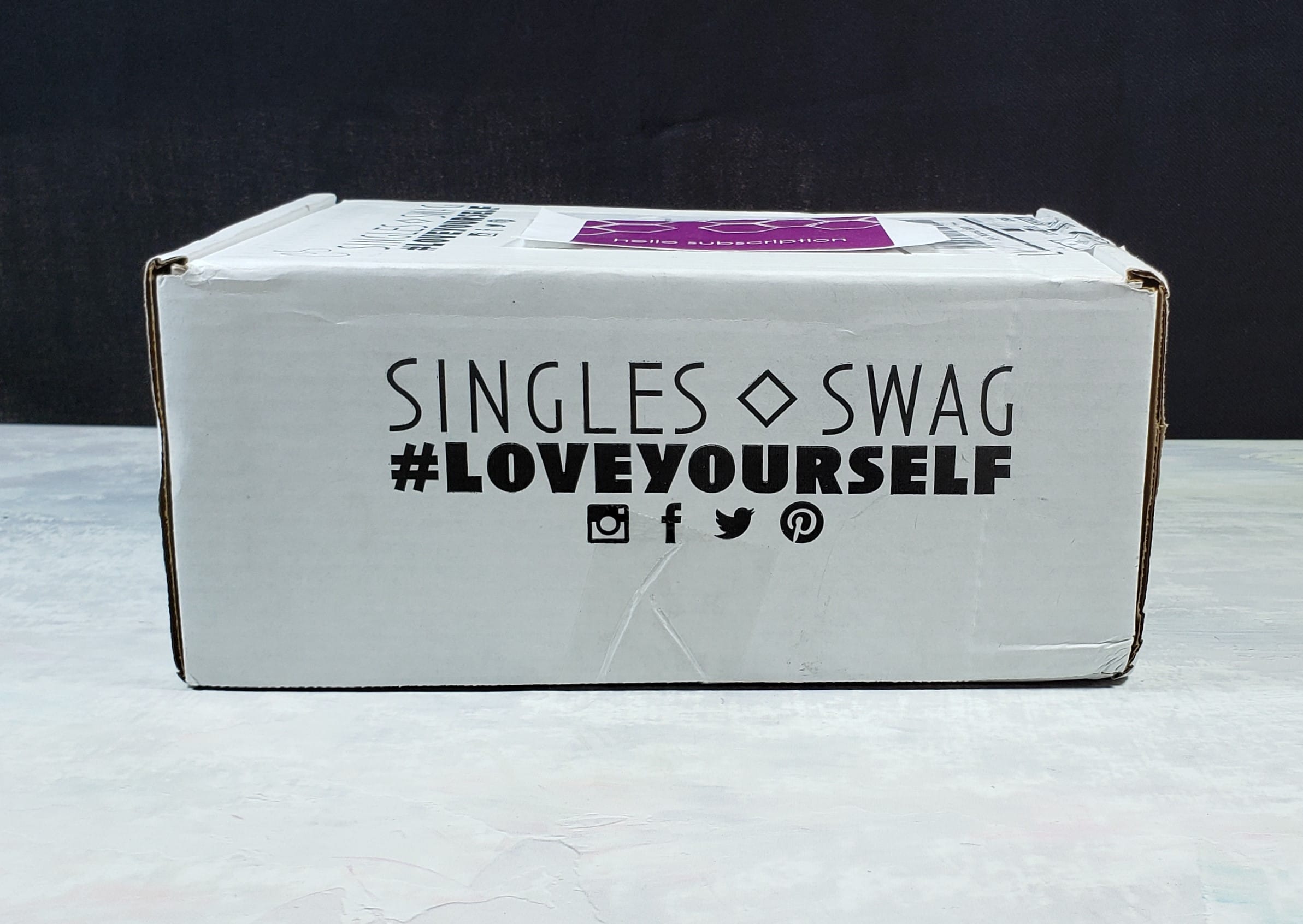 SinglesSwag Subscription Box Review & Coupon - June 2019 - Hello ...
