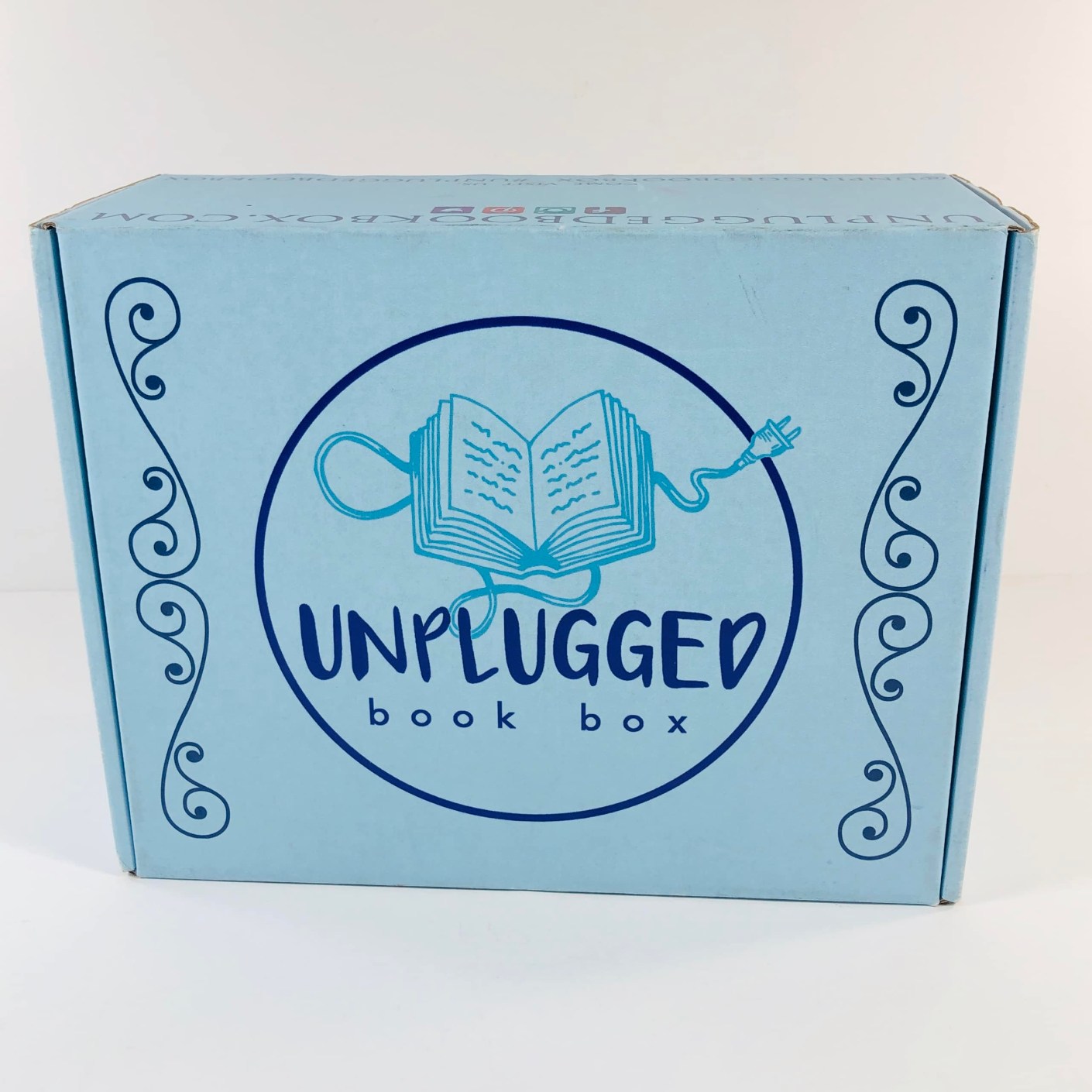 Unplugged Book Box July 2019 Adult Fiction Subscription Box Review ...