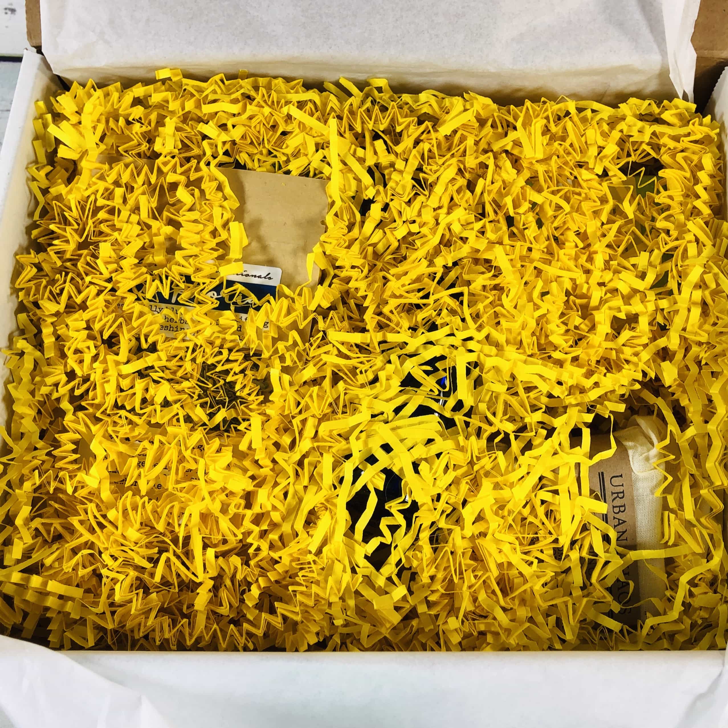 My Be Better Box July-August 2019 Subscription Box Review - hello ...