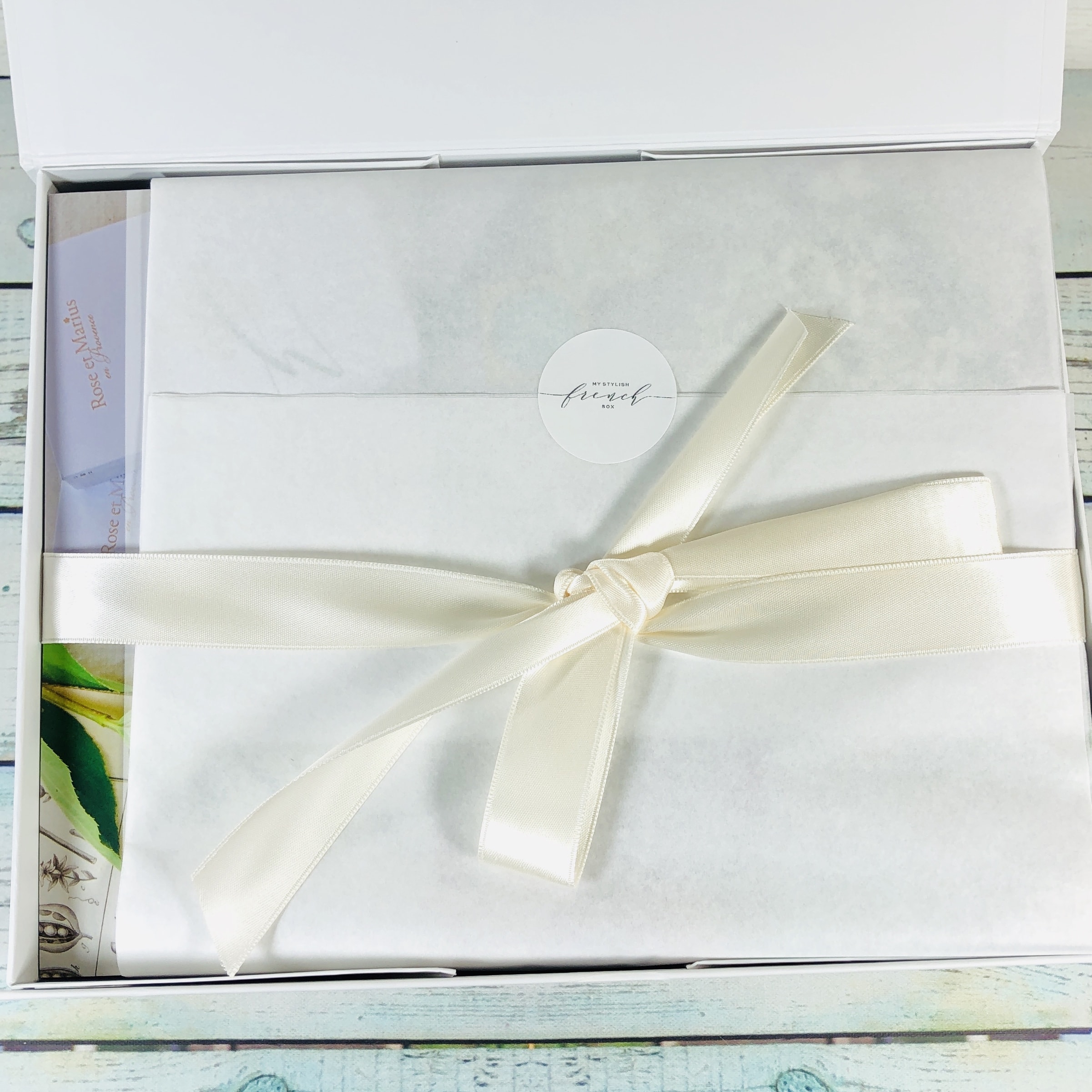 My Stylish French Box August 2019 Subscription Box Review - Hello ...