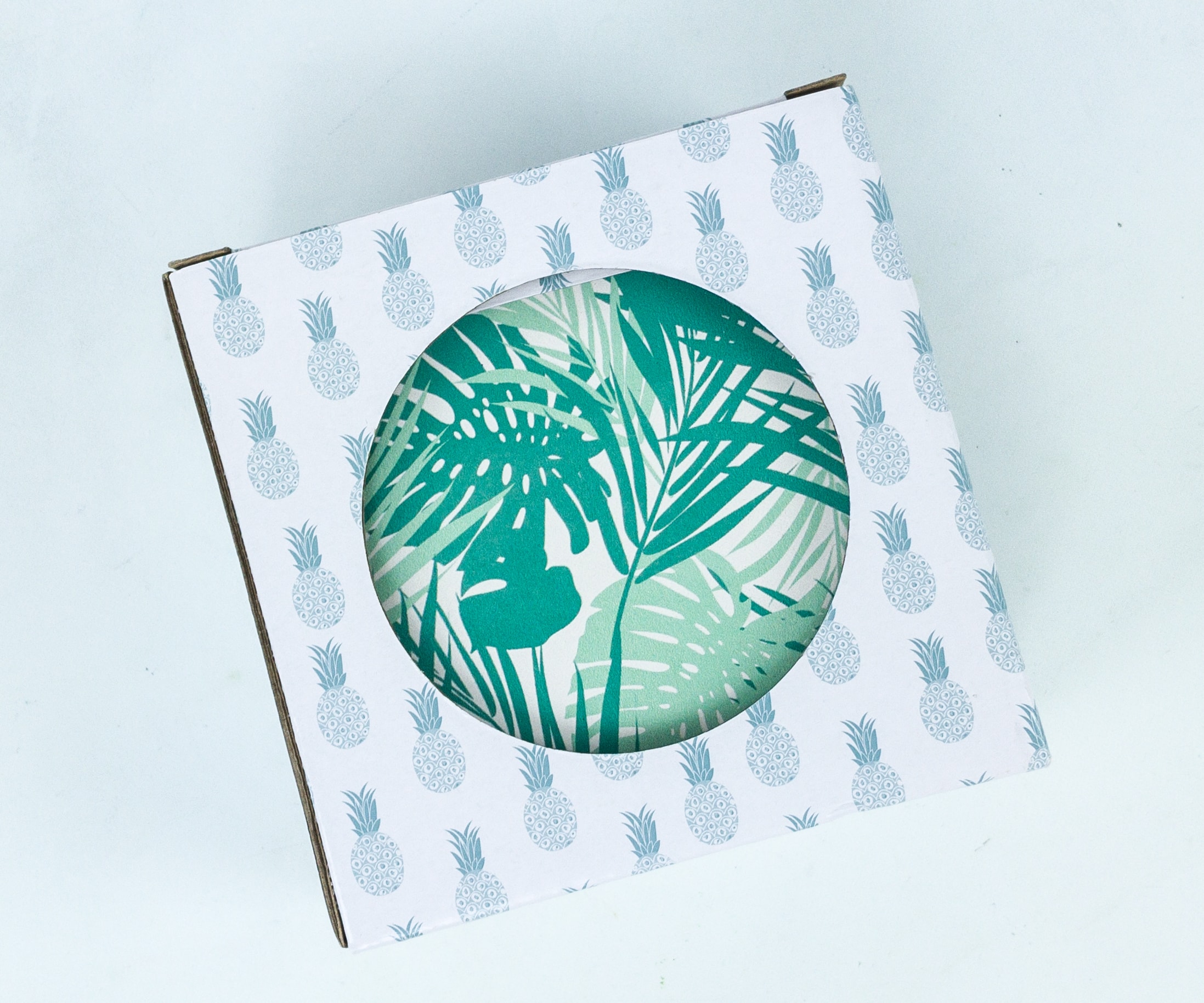 Beachly Women’s Box Fall 2019 Subscription Box Review + Coupon! - hello ...