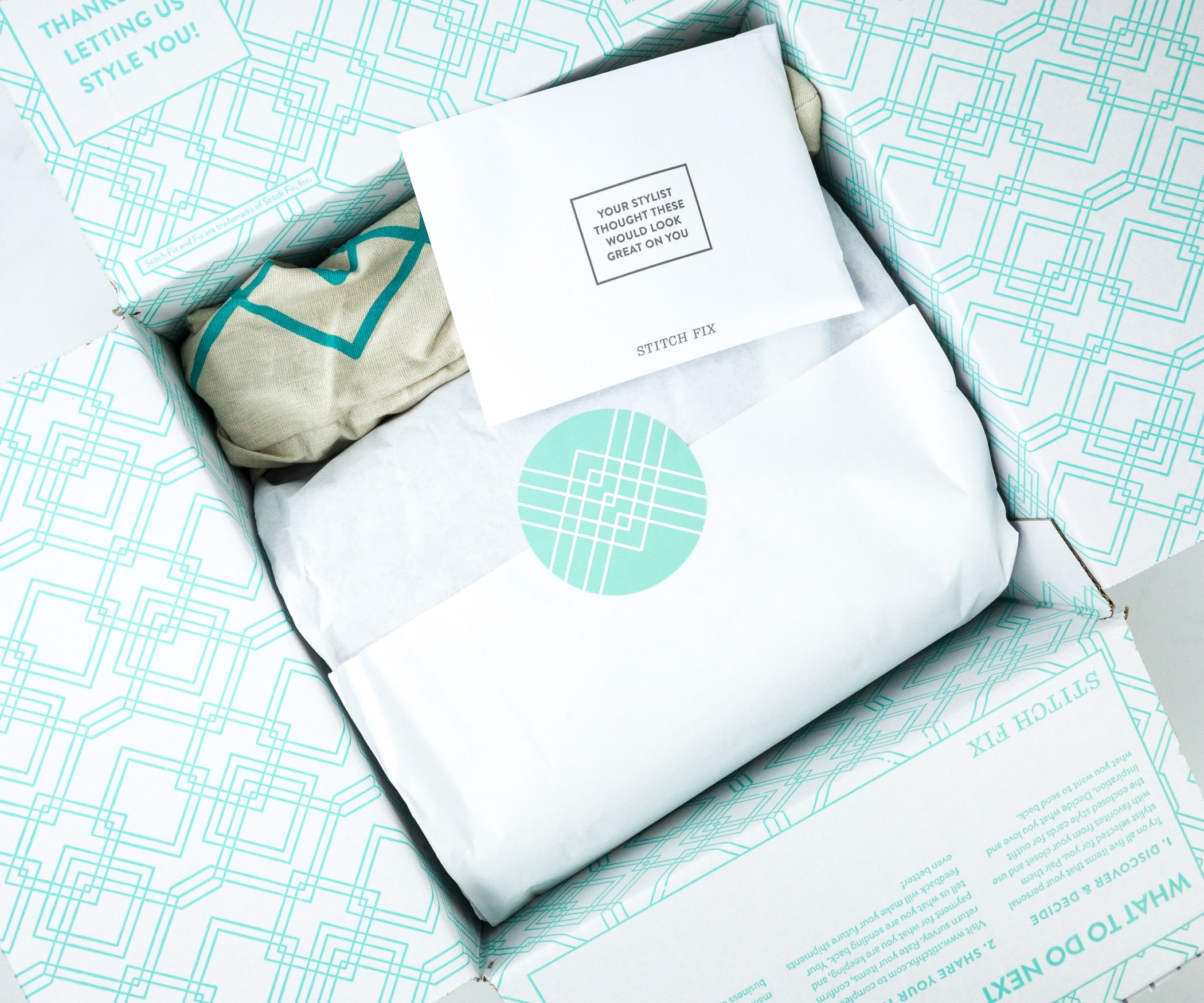 August 2019 Stitch Fix Review - Hello Subscription