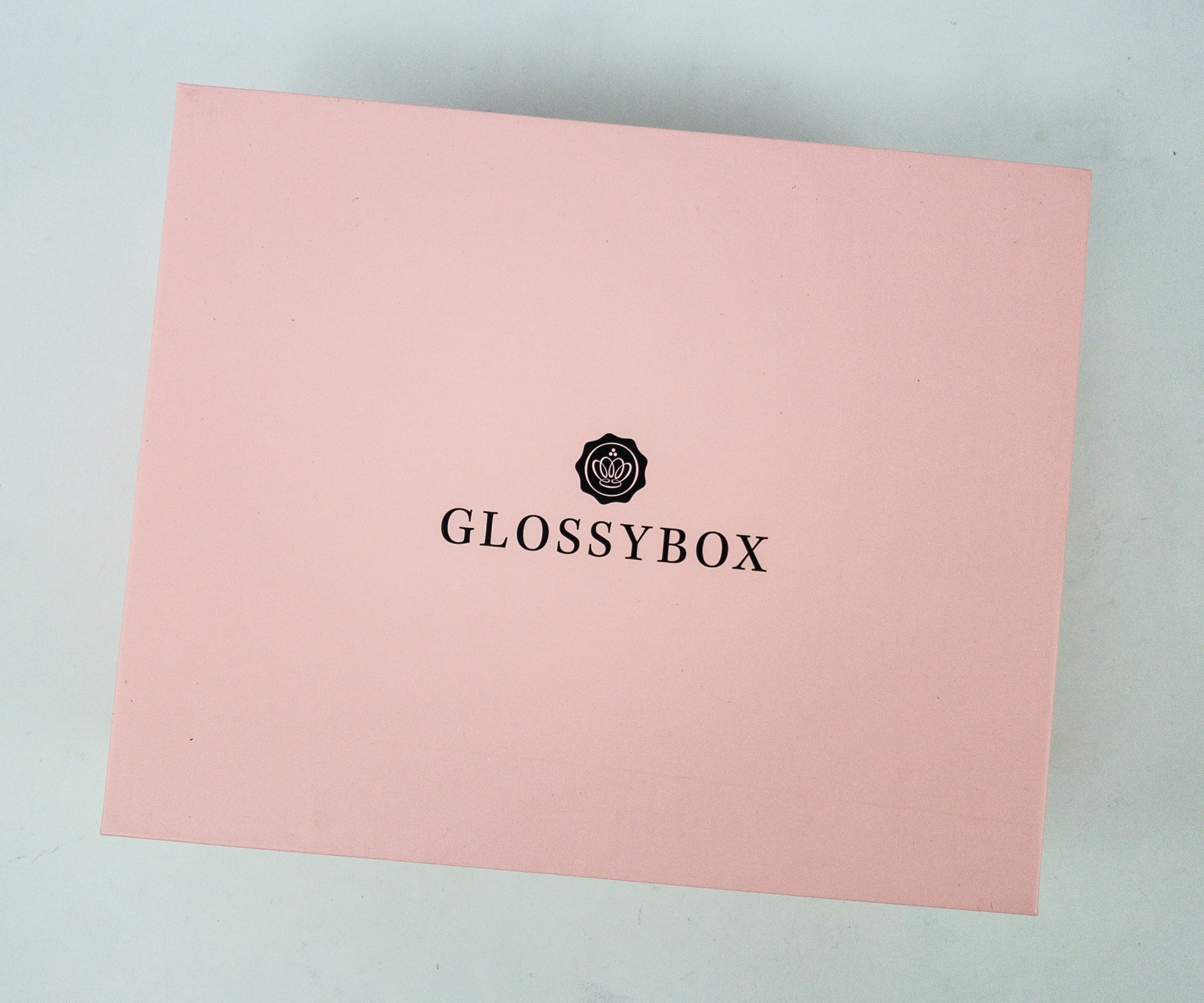 GLOSSYBOX October 2019 Subscription Box Review + Coupon - Hello ...