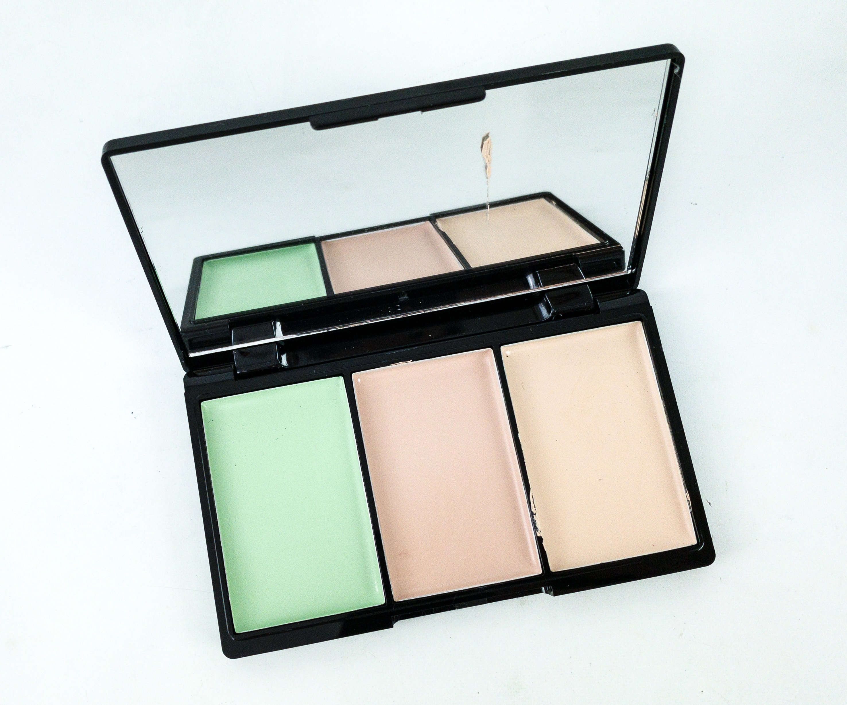 GLOSSYBOX October 2019 Subscription Box Review + Coupon - hello ...