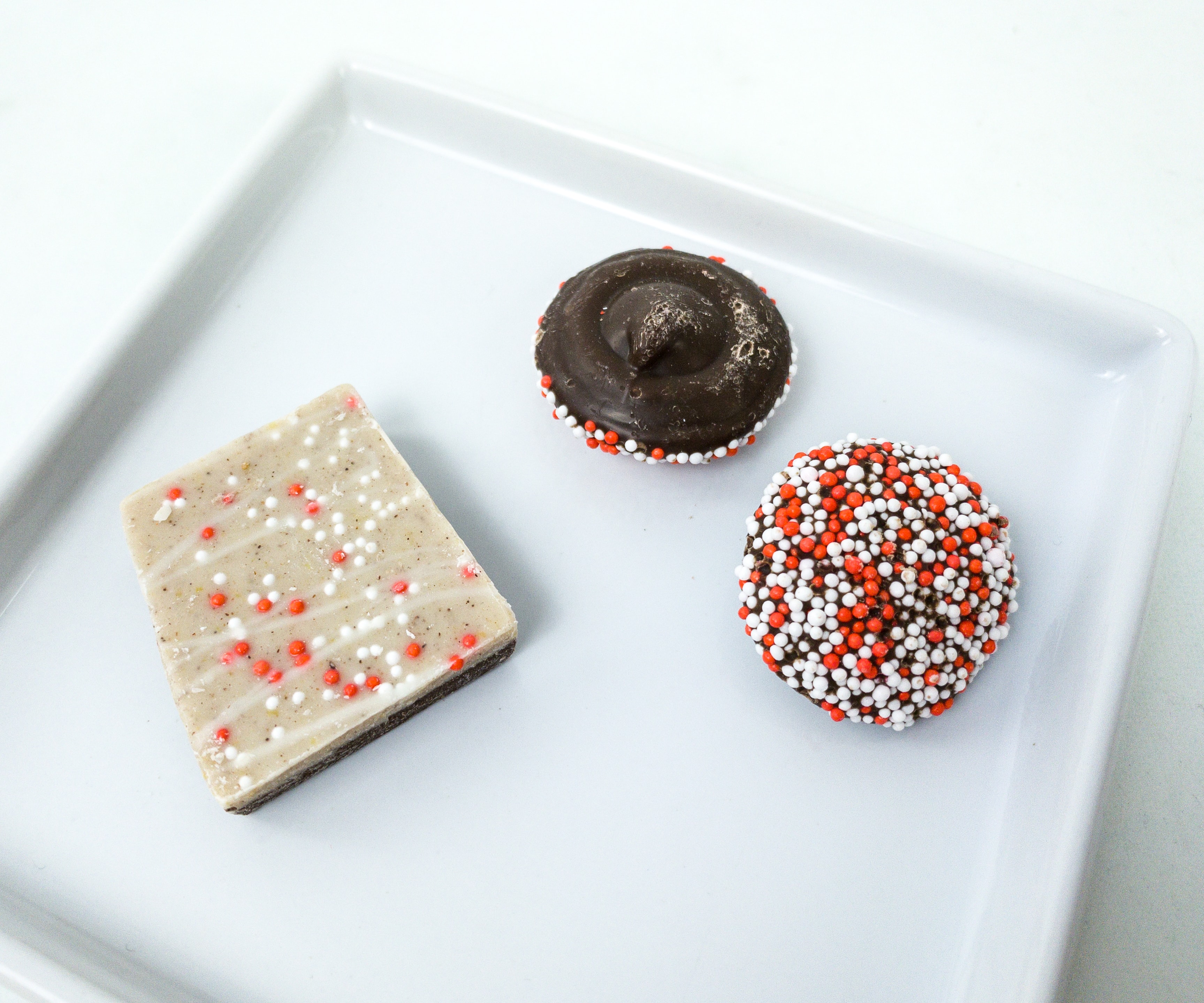 Jackie's Chocolate November 2019 Subscription Box Review + Coupon ...