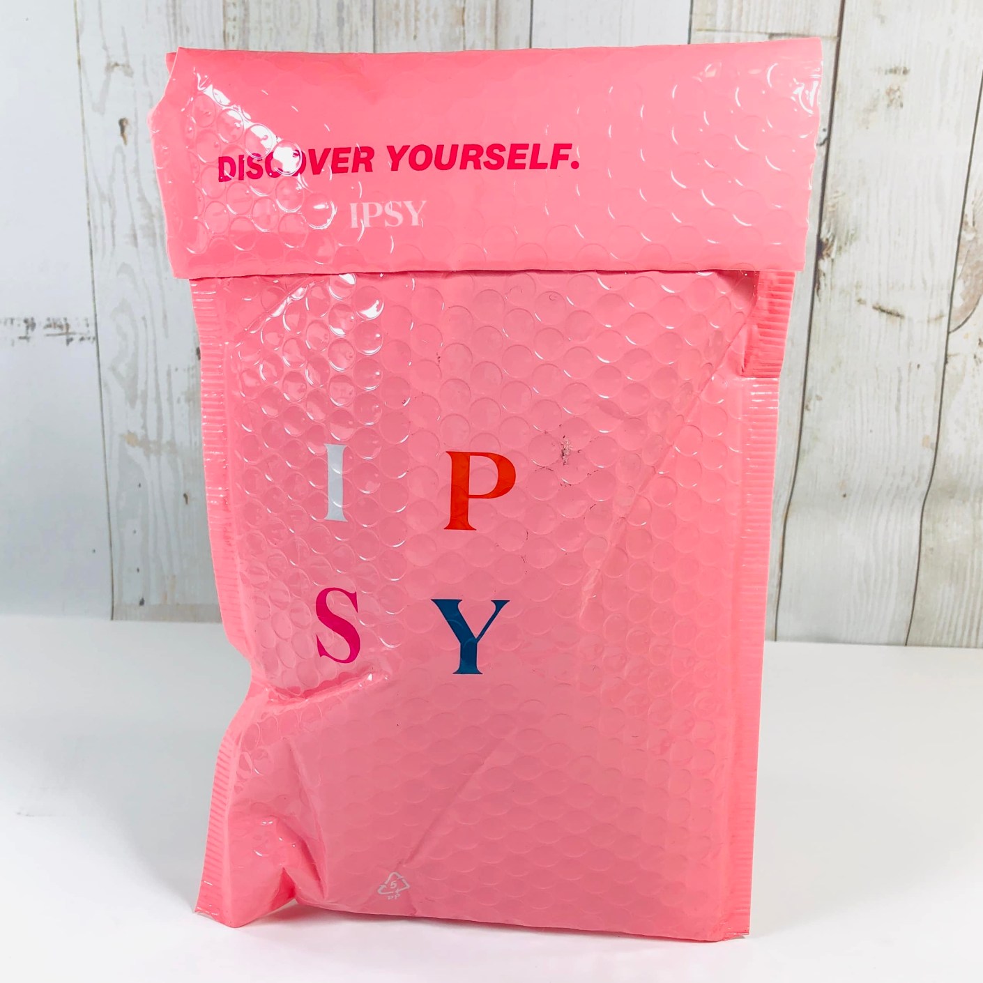 Ipsy Glam Bag November 2019 Review - Hello Subscription
